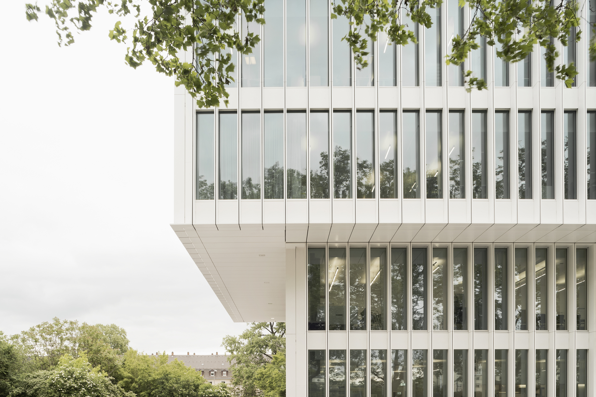 画廊 SWR 新演播大楼 / Steimle Architekten - 12