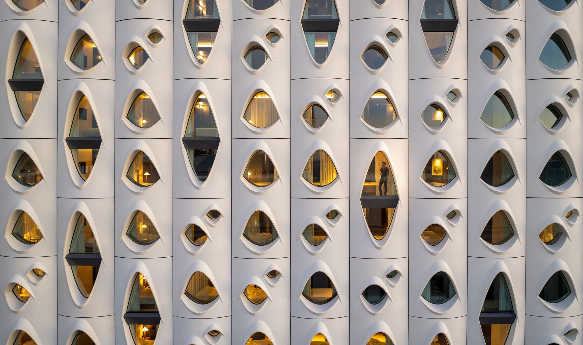 Gallery of Populus Hotel and Social Hub / Studio Gang - 14