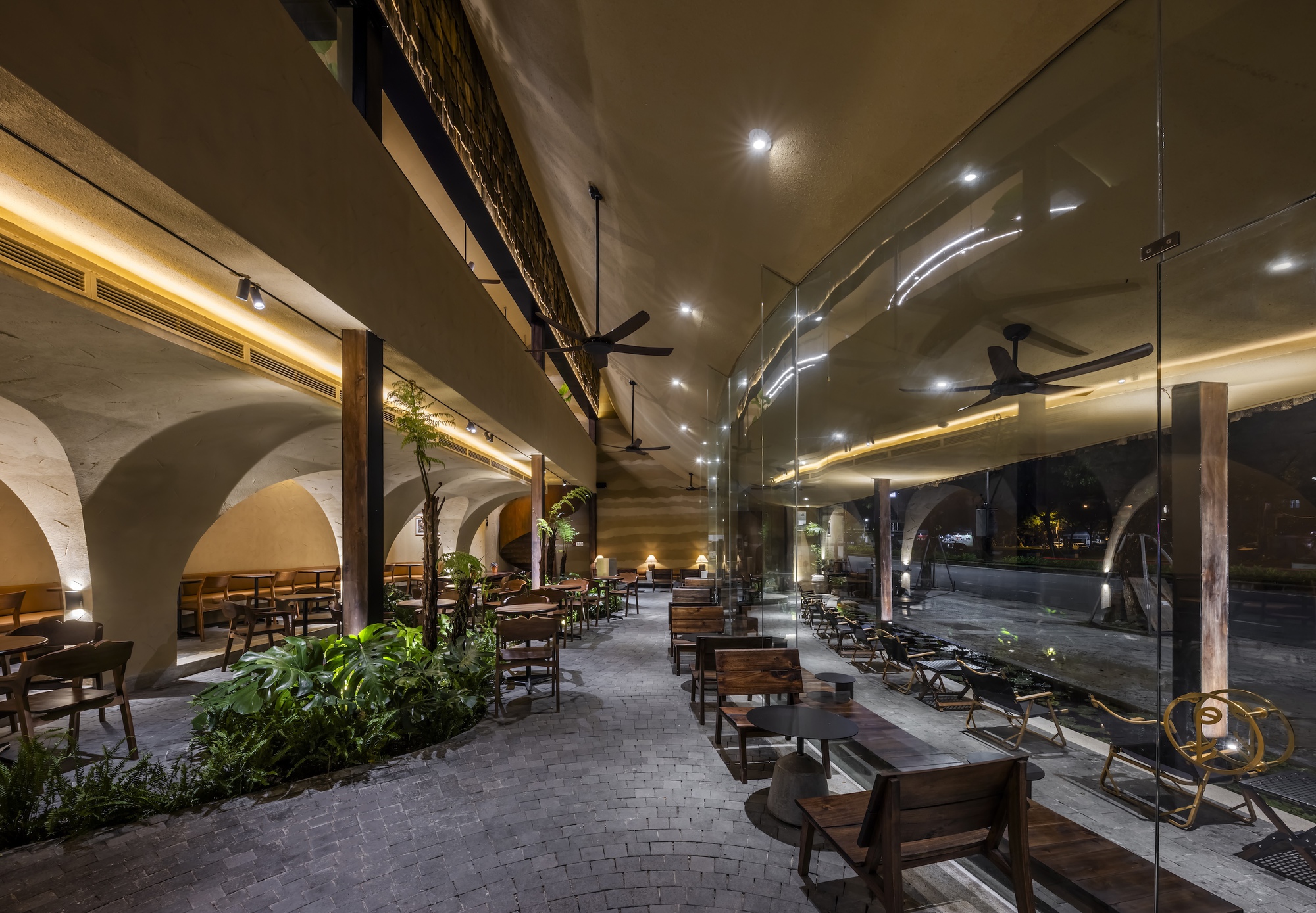 Galeria de Casa de Chá Phe La Da Nang / 6717 Studio - 13