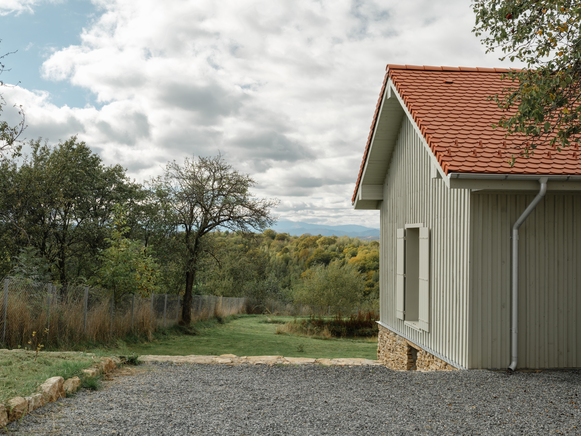 Gallery of Recovery of a Country House and Barn / Vlad Sebastian Rusu ...