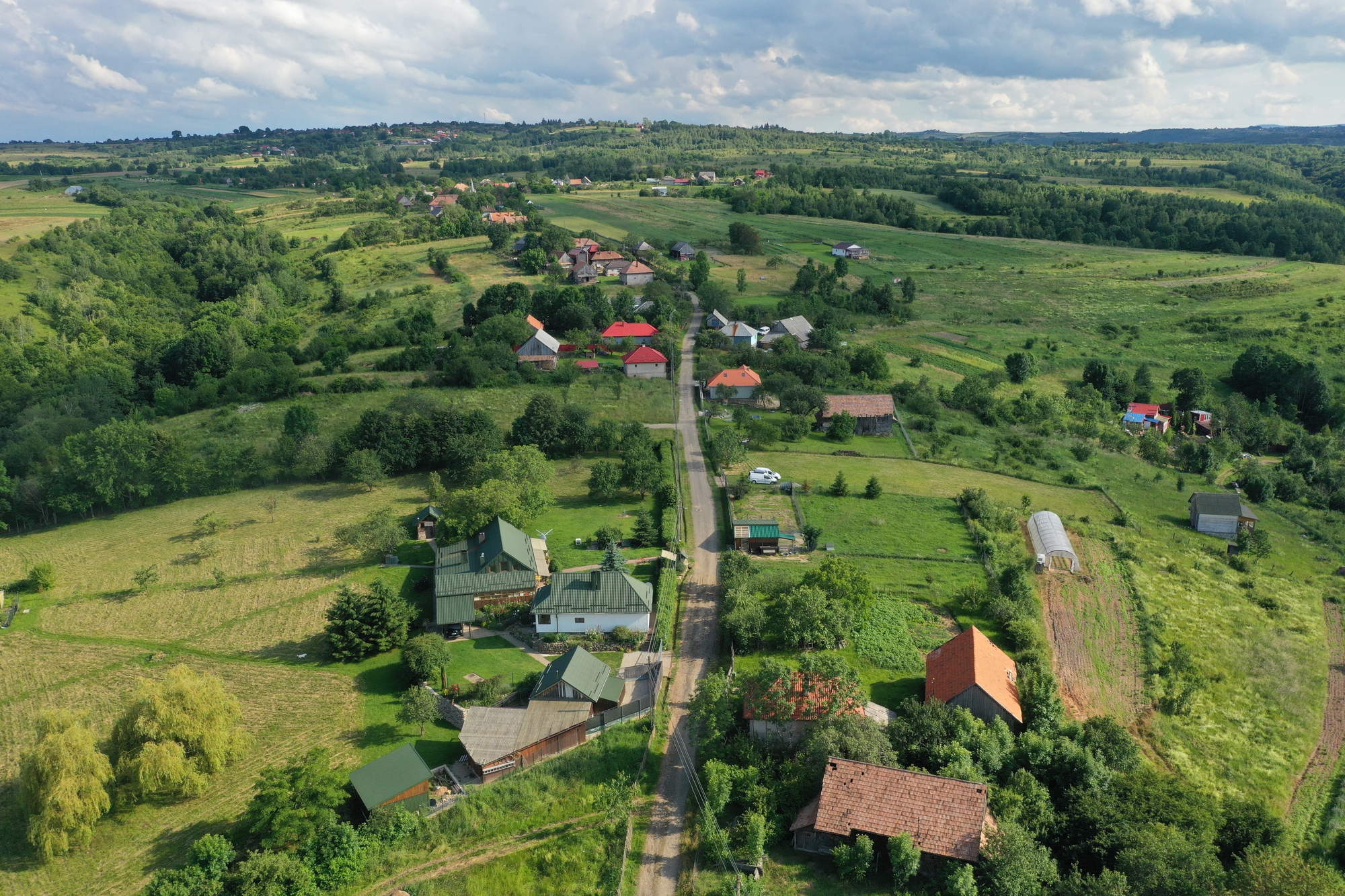 Gallery of Recovery of a Country House and Barn / Vlad Sebastian Rusu - 2