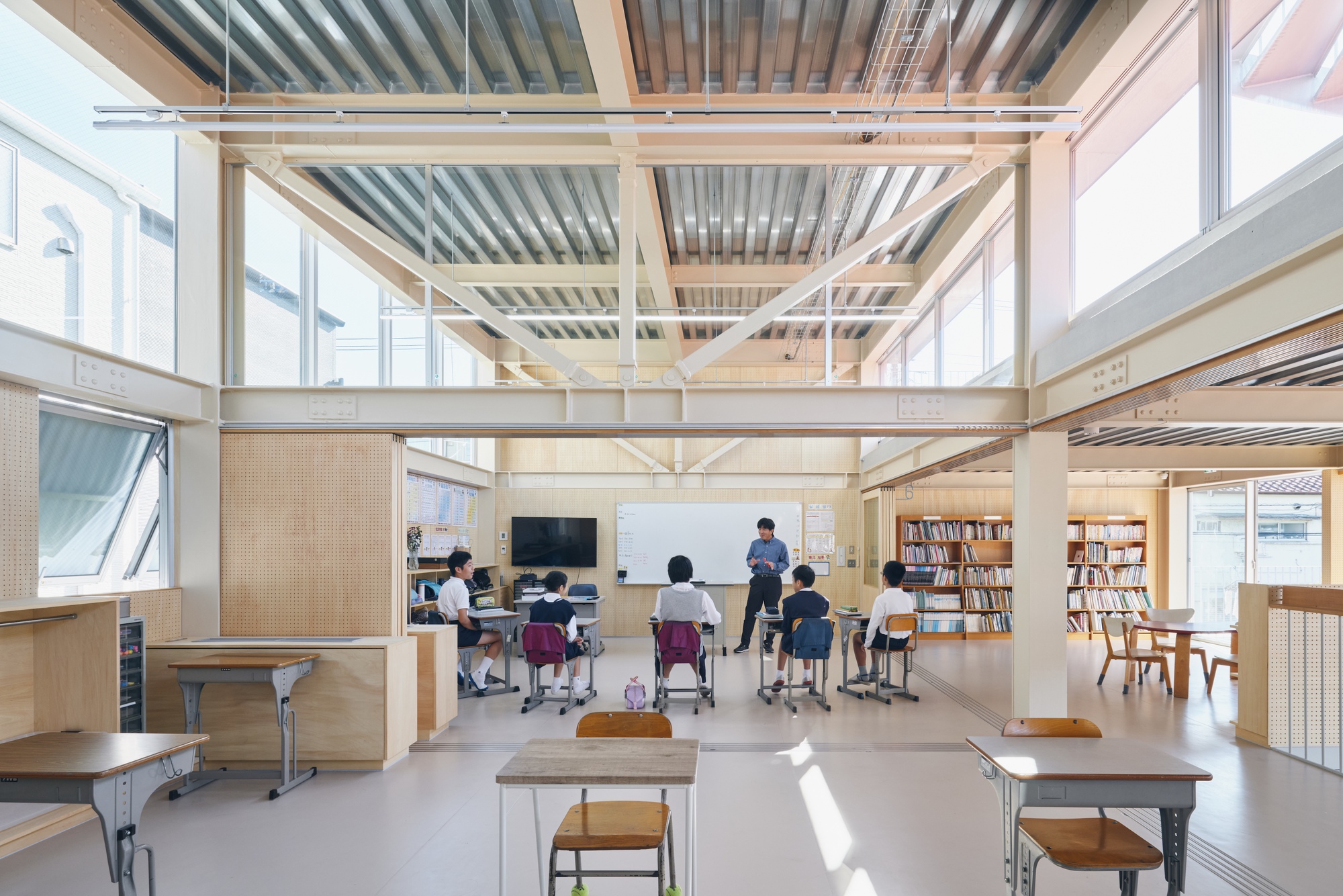 Gallery of Kawasaki Korean School / Taiga Kasai + Chong Aehyang Architecture / KACH - 17