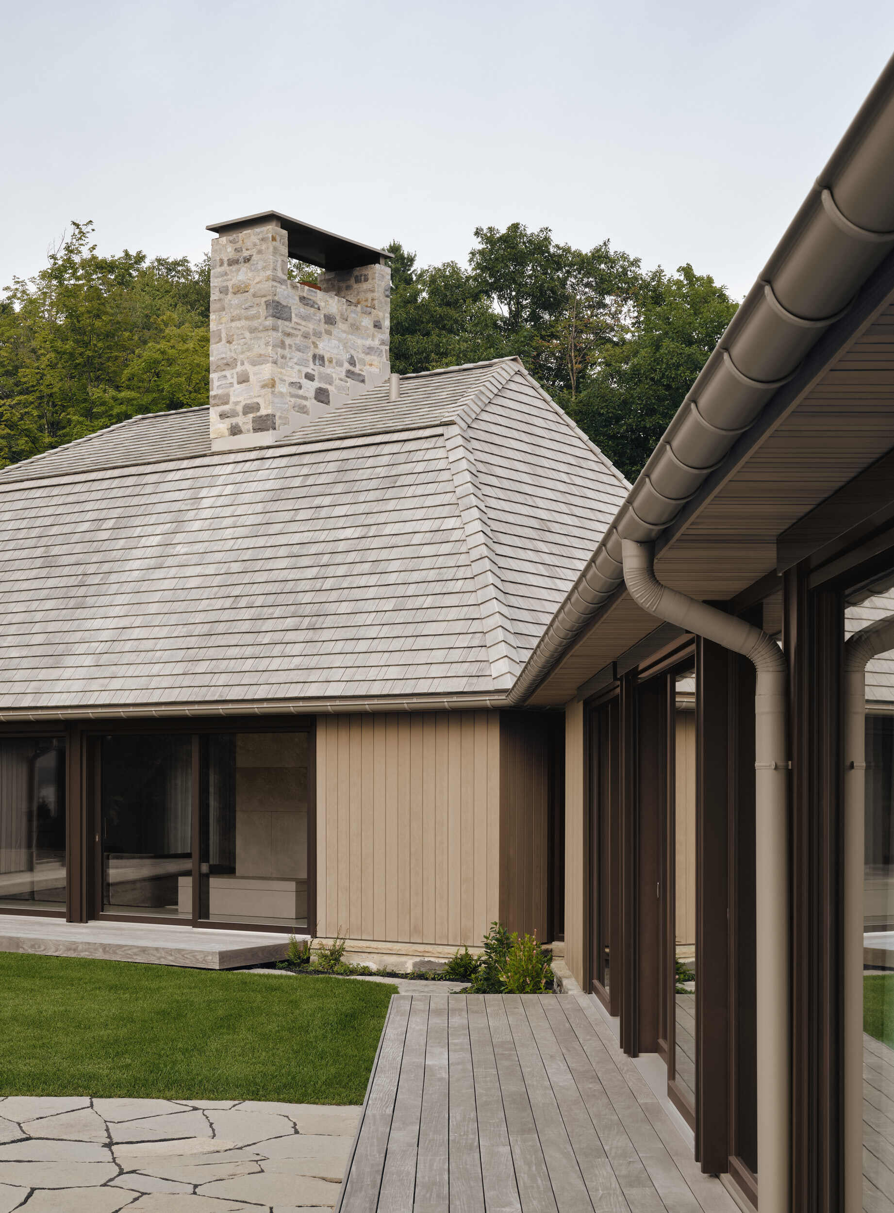 Gallery of BROM Residence / Atelier Carle - 47