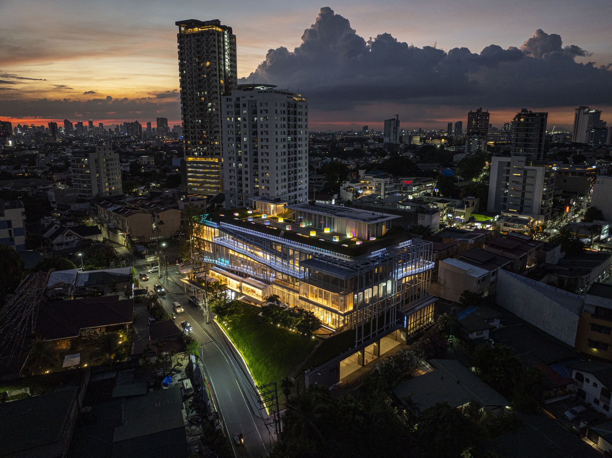 Gallery of The Corner House / Department of ARCHITECTURE - 22