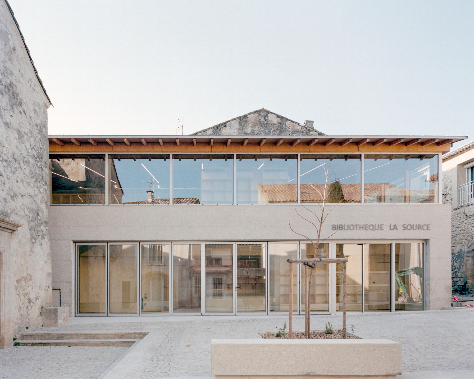 Gallery of La Source Third-Place Library / NAS architecture - 2