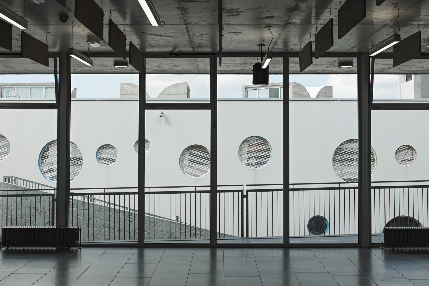 Gallery of Collège Louise Wegmann / Dagher Hanna & Partners - 4