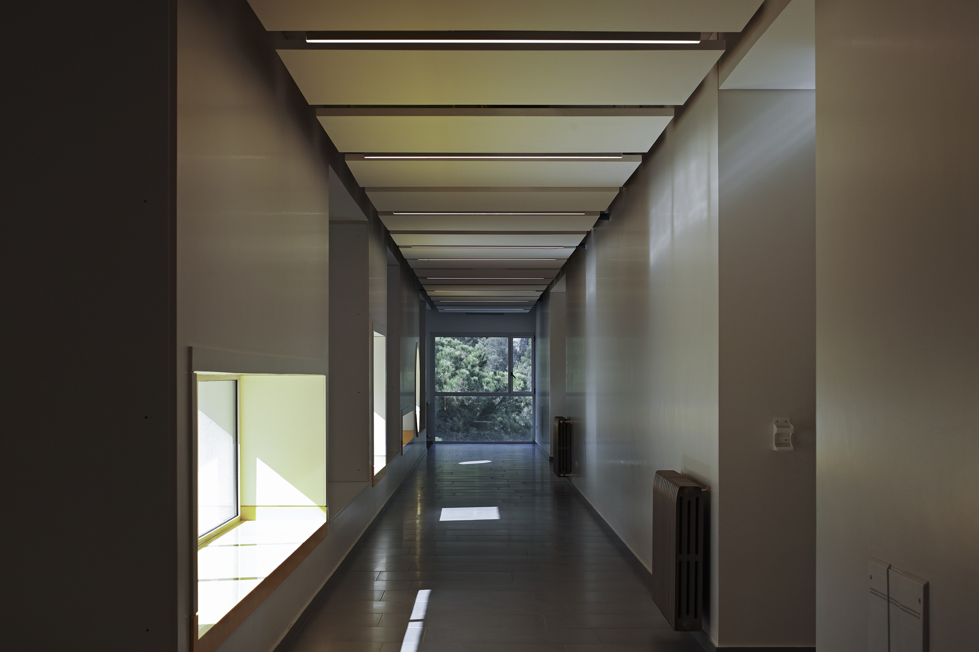 Gallery of Collège Louise Wegmann / Dagher Hanna & Partners - 14