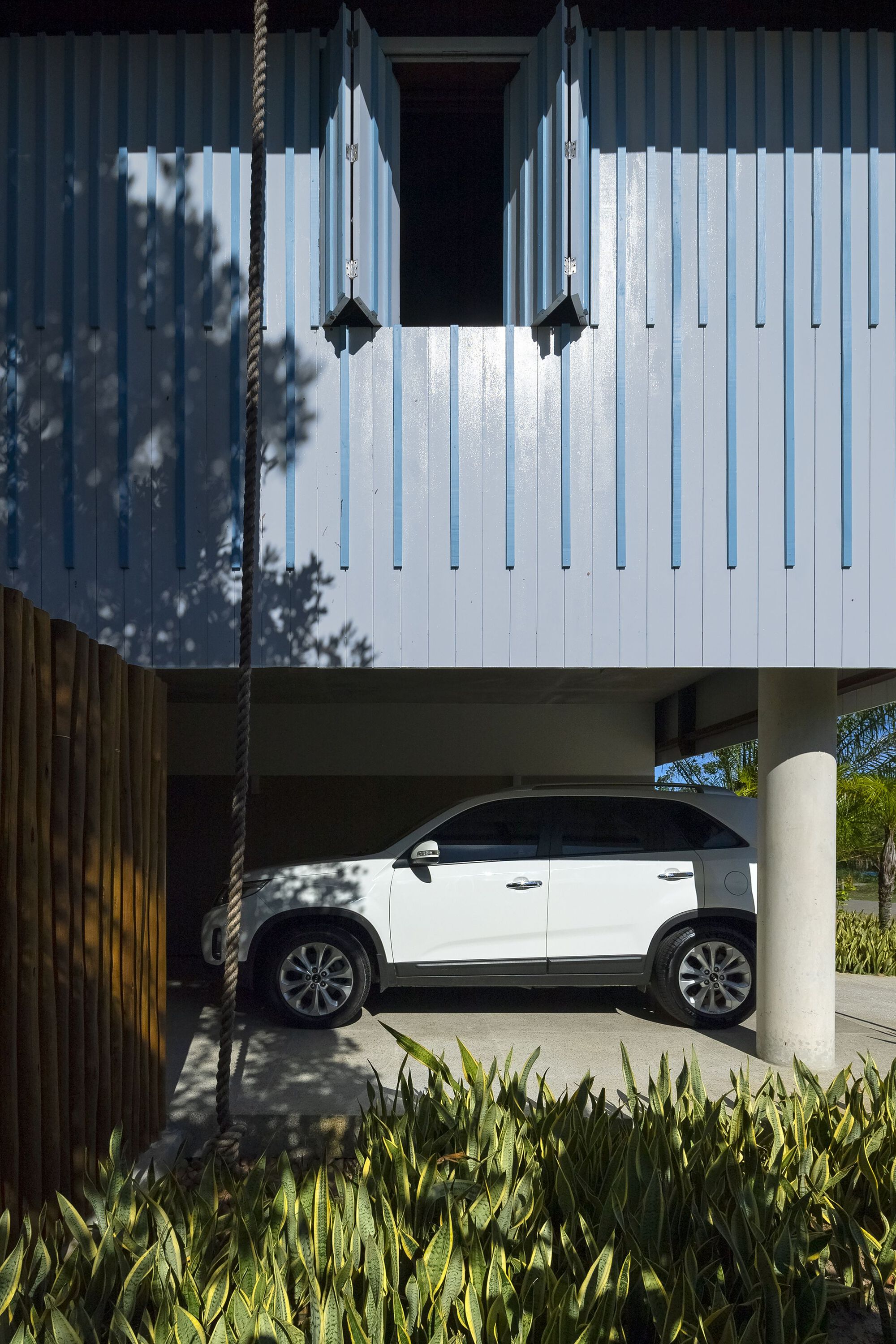 Galería de Casa Inaê / MACh Arquitetos - 16