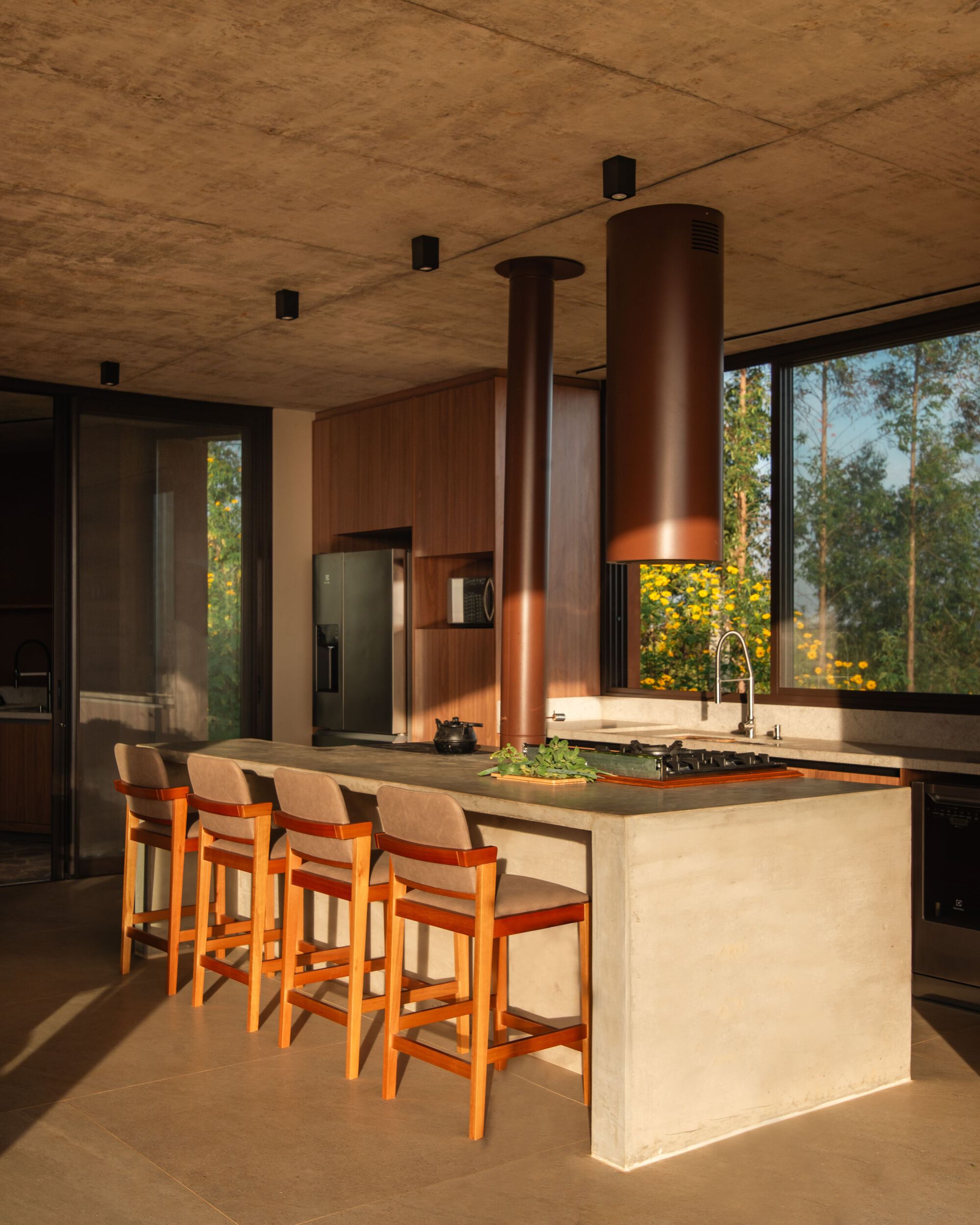 Galería de Casa Ankh / TAU Arquitetos + Studio Zanskar - 24