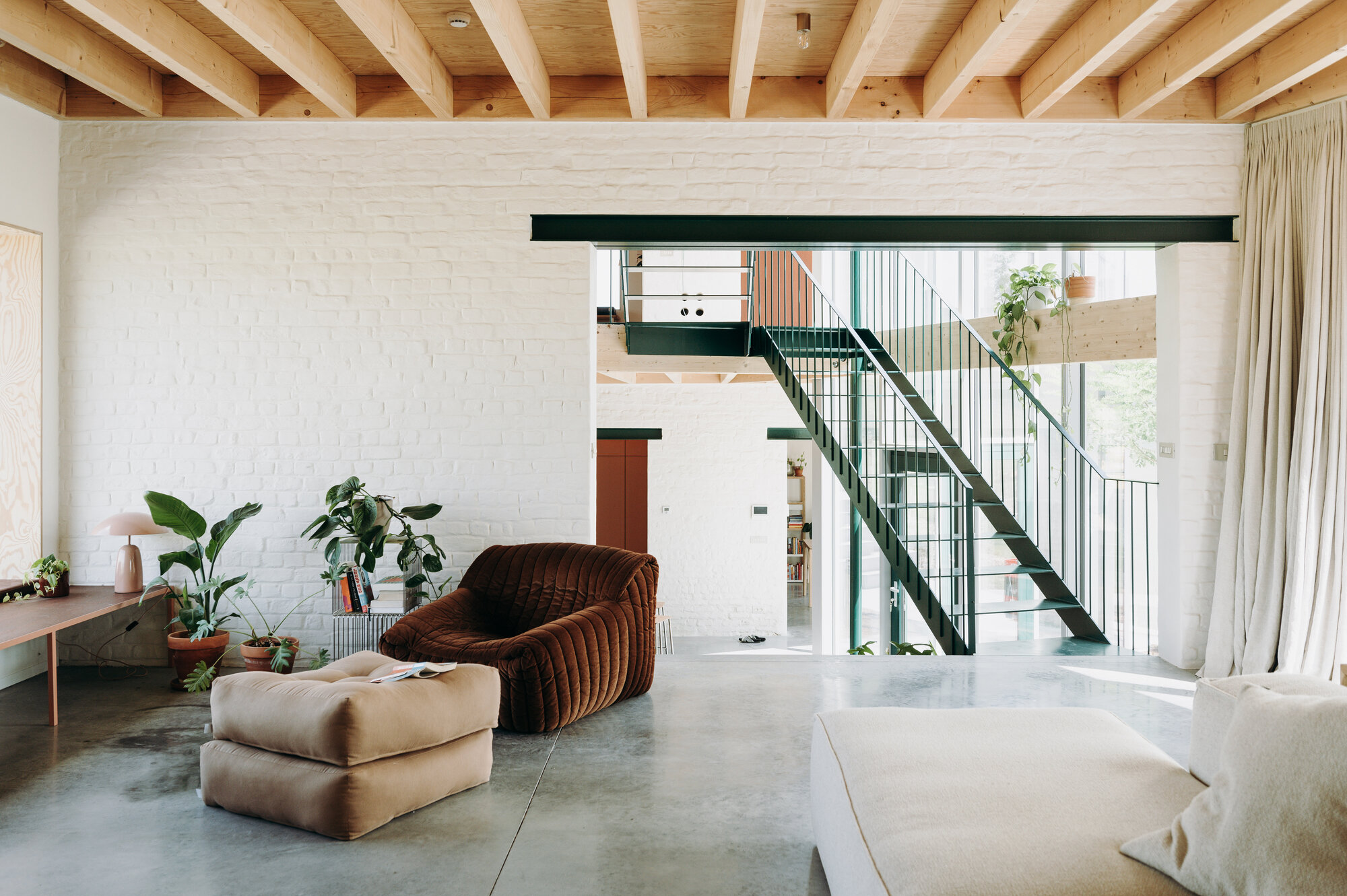 Gallery of Lyco House / OYO - 3