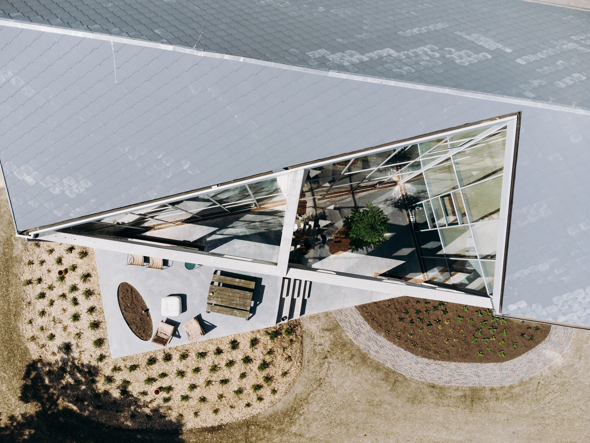 Gallery of Lyco House / OYO - 6