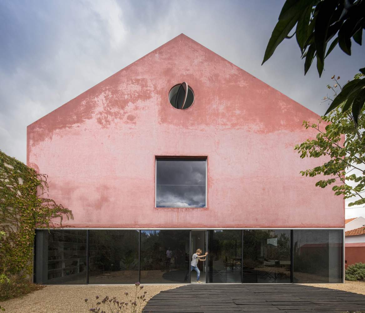 Gallery of More Than Gray: 15 Projects That Explore Red Pigmented ...