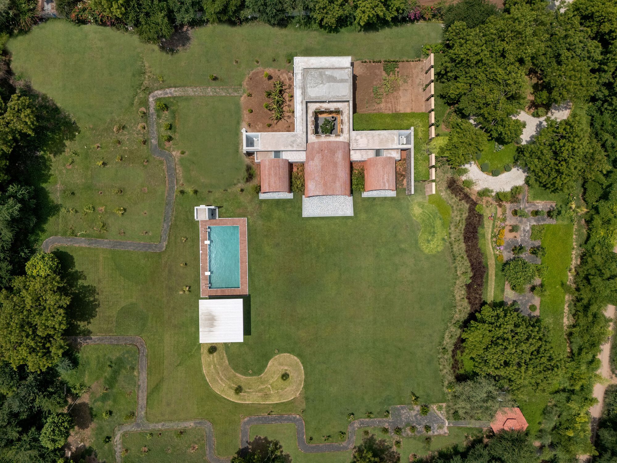 Gallery of Vault House / MS DESIGN STUDIO - 17