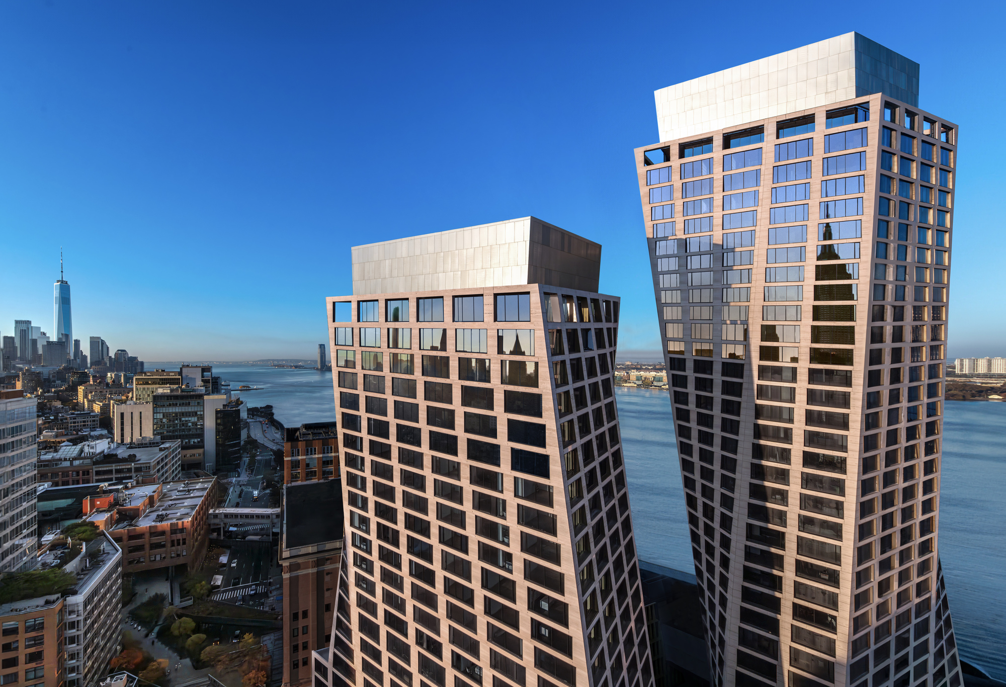 Gallery of "Luxury Without Context Is Just Excess": Elisa Orlanski Ours ...