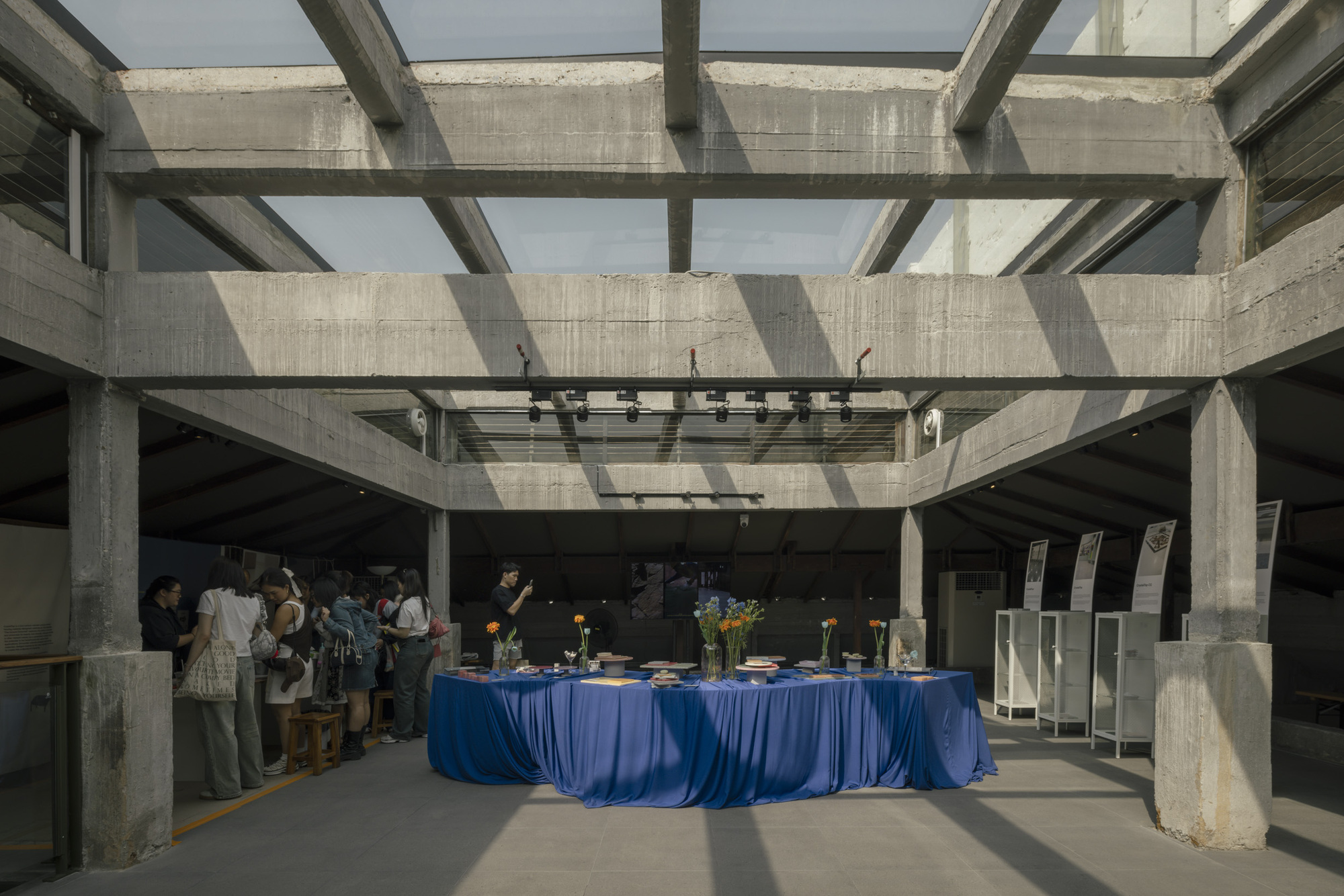 Gallery of Chaipathanasilp (The Corner House) / IF (Integrated Field) - 26