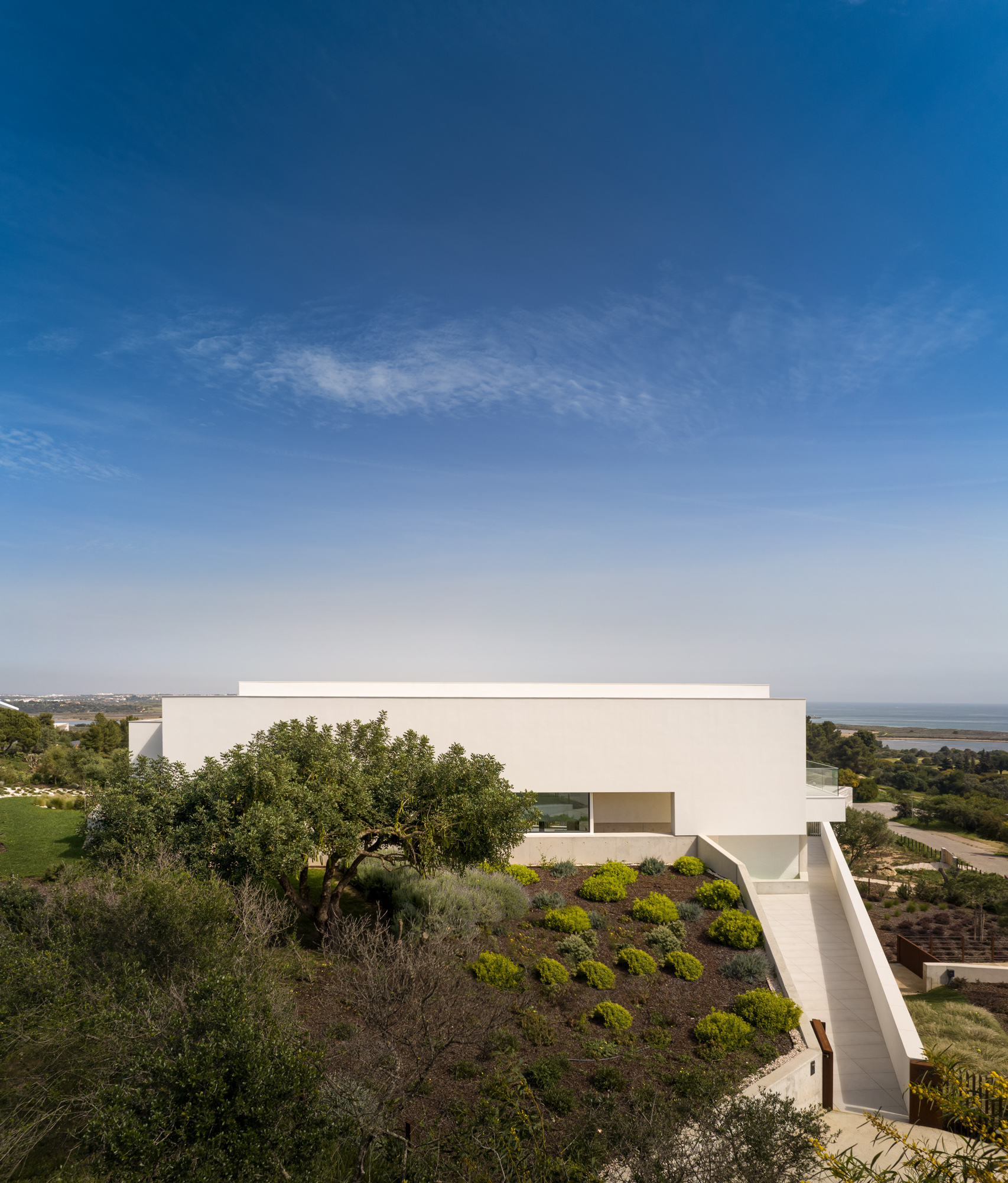 Gallery of Ria House / Mário Martins Atelier - 17