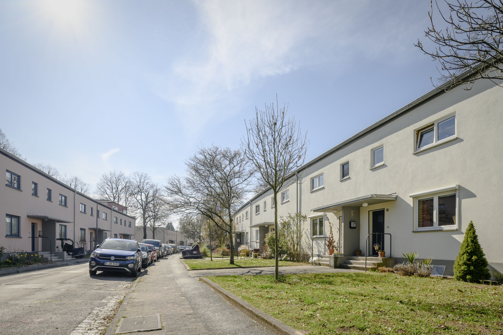 Gallery of DAM Explores the Challenge of New Urban Neighborhoods in ...