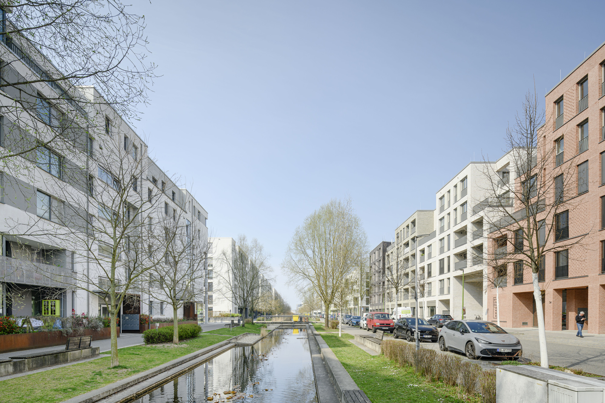 Gallery of DAM Explores the Challenge of New Urban Neighborhoods in ...