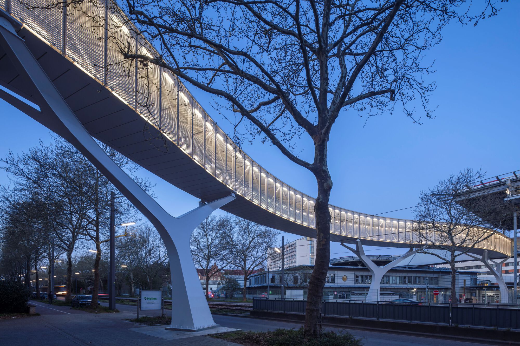 Gallery of Bridge Municipal Hospital Karlsruhe / caspar. - 5