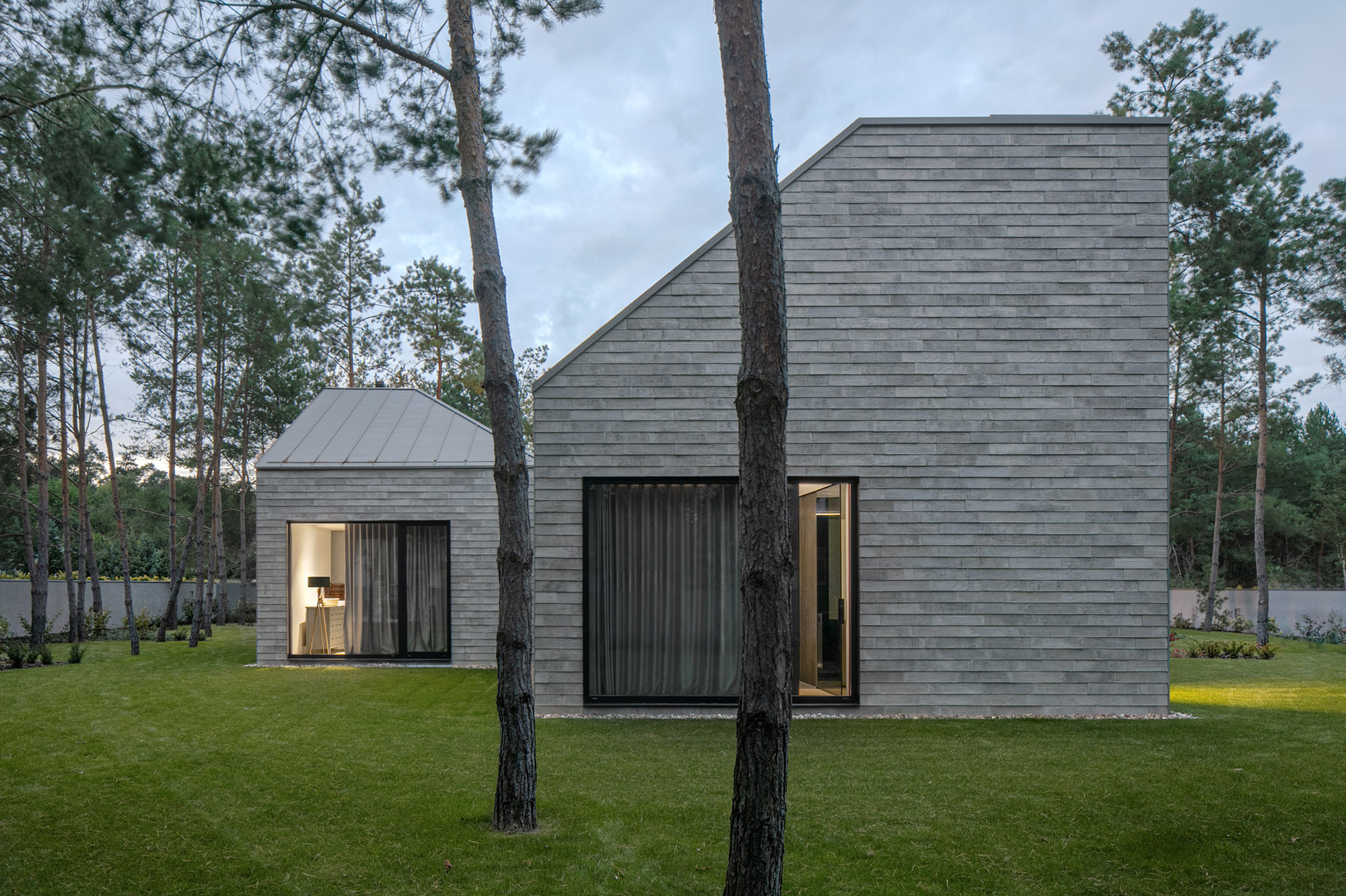 Gallery of Multi-Unit House / PL.Architekci - 3