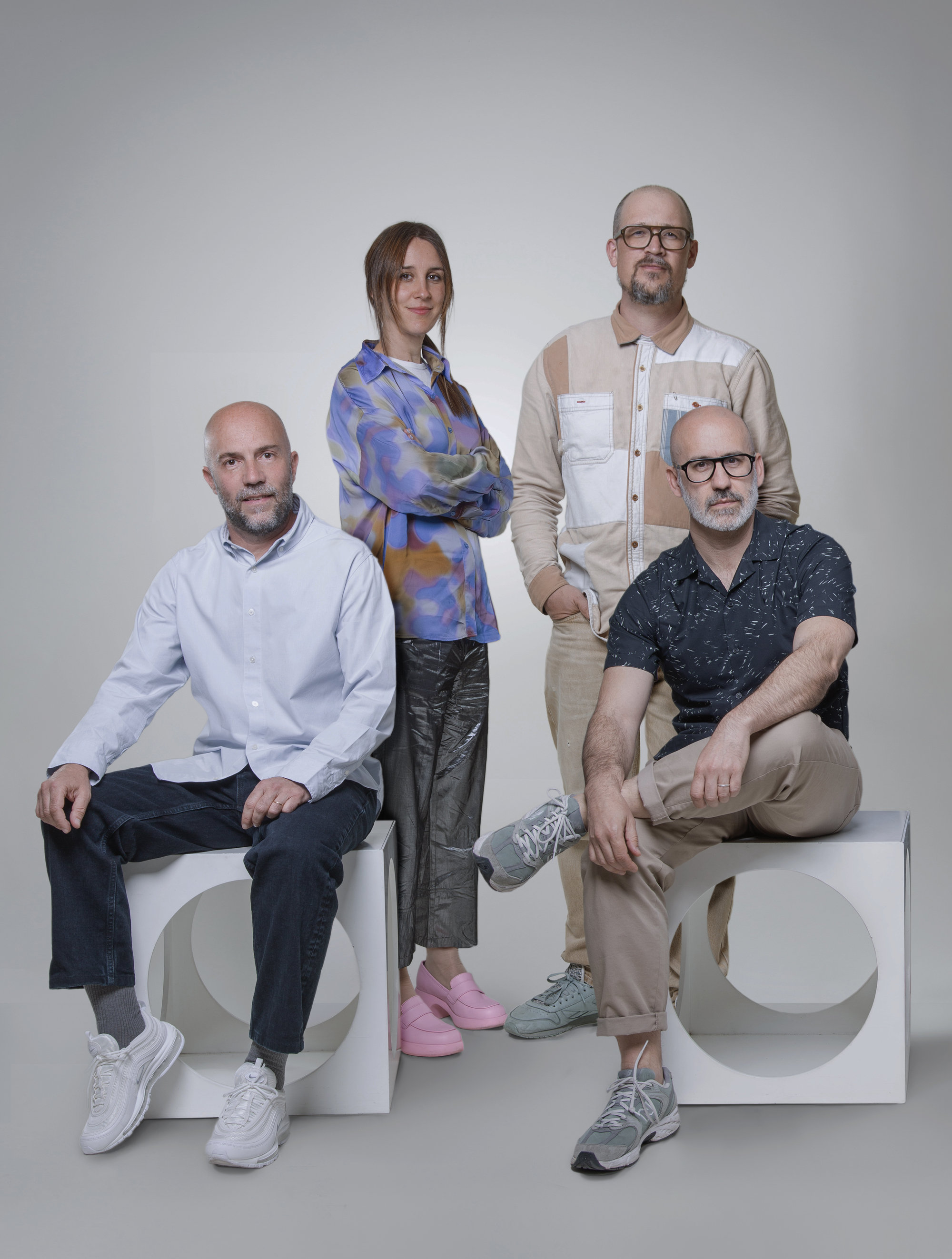 Galería de De los símbolos a la arquitectura: en conversación con EXTUDIO, ENORME Studio y Smart ...