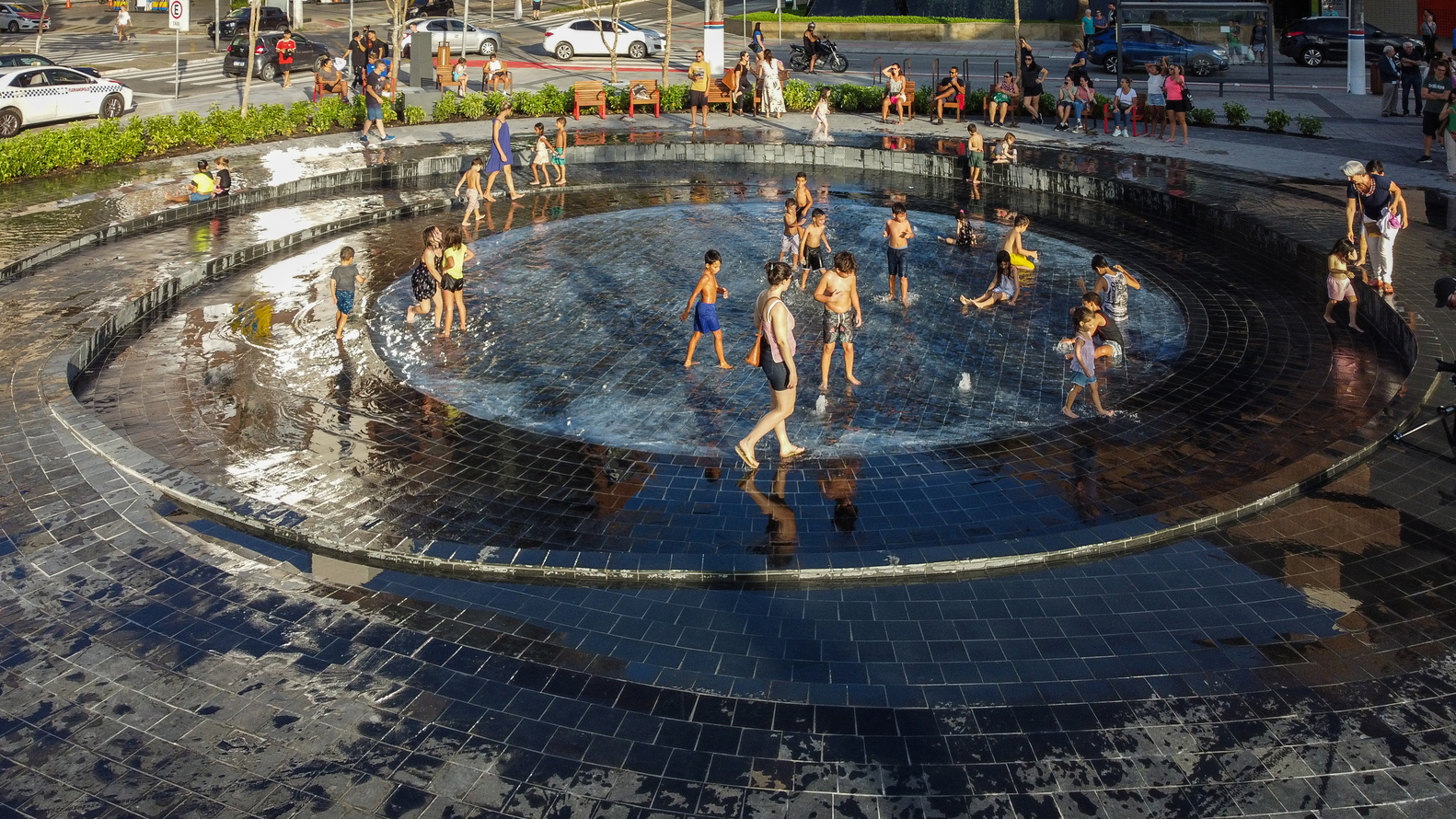 Gallery of São Luís Fort Square / JA8 Arquitetura Viva - 4