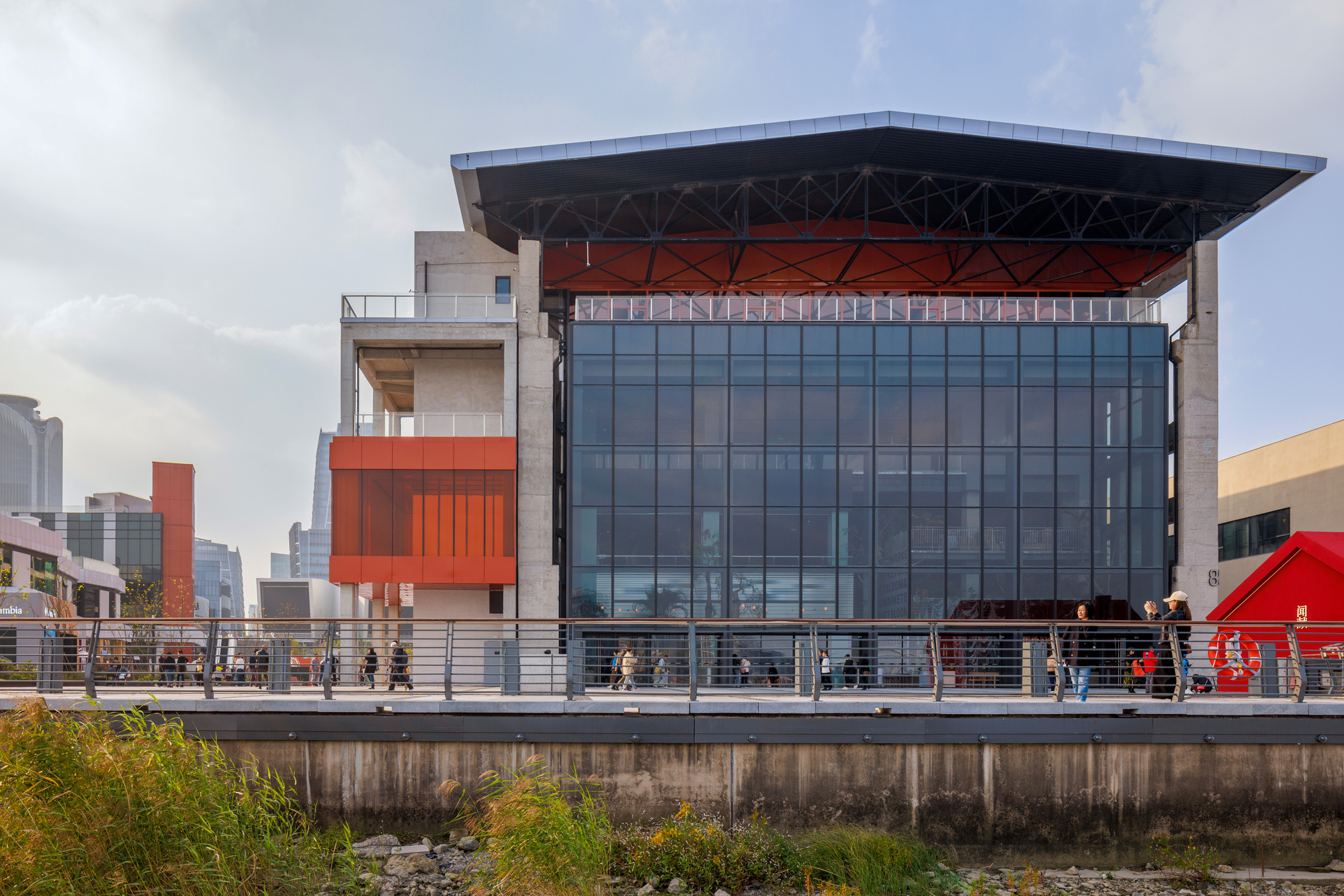 画廊 GATE M 西岸梦中心 / MVRDV - 3