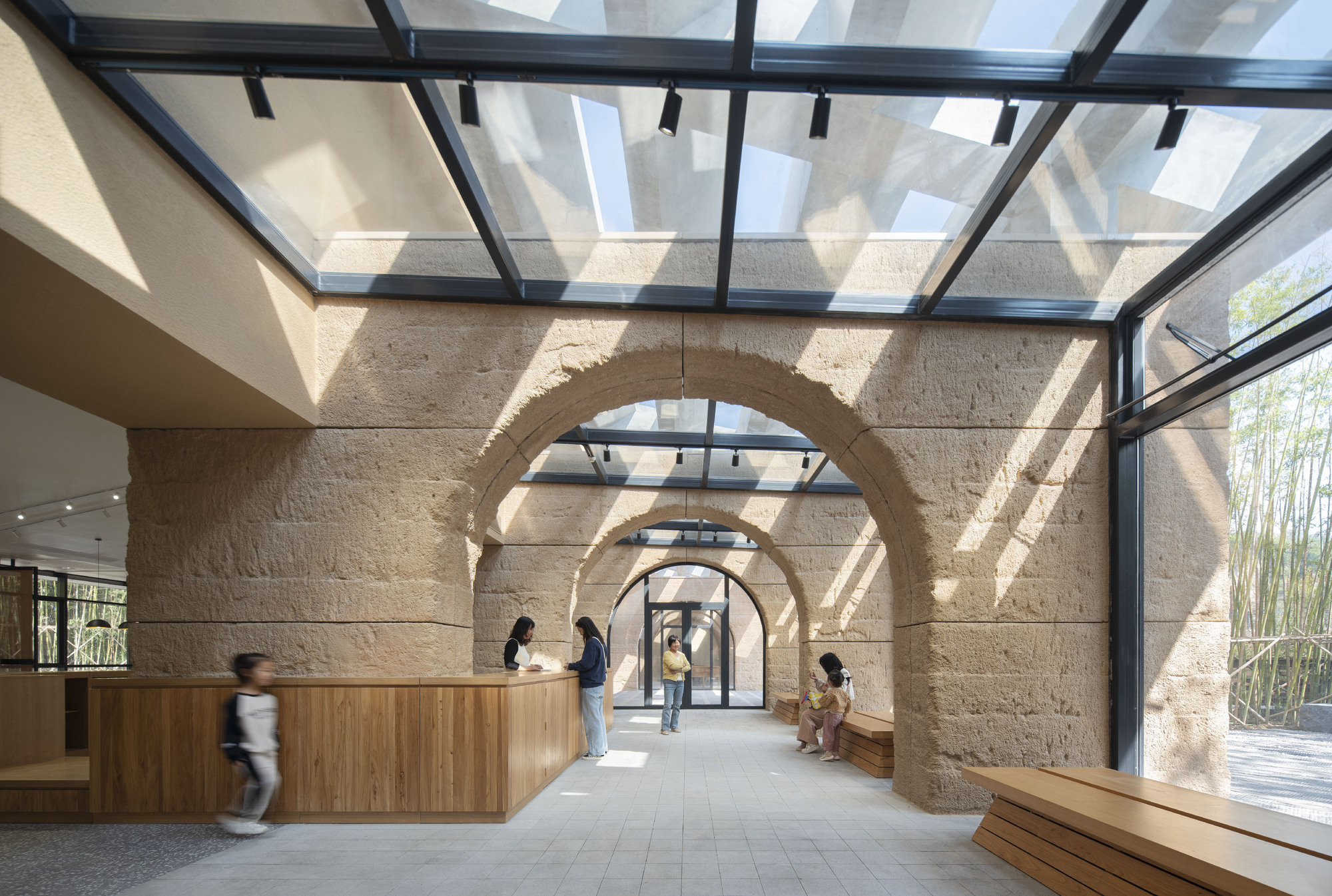 Gallery of Revitalization of The Relic Site of Yongle Palace / WANG HUI ...