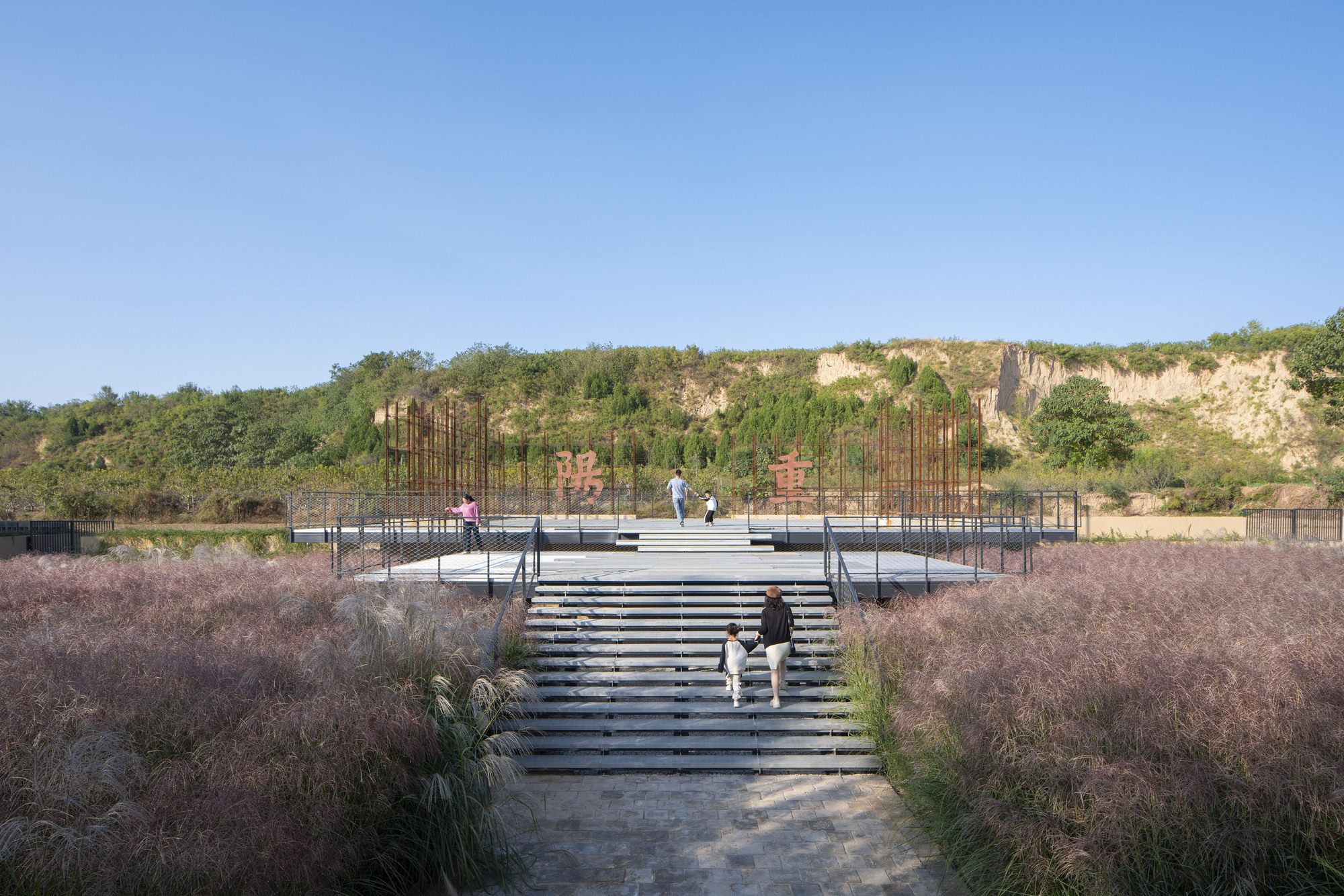 Gallery of Revitalization of The Relic Site of Yongle Palace / WANG HUI | URBANUS - 19