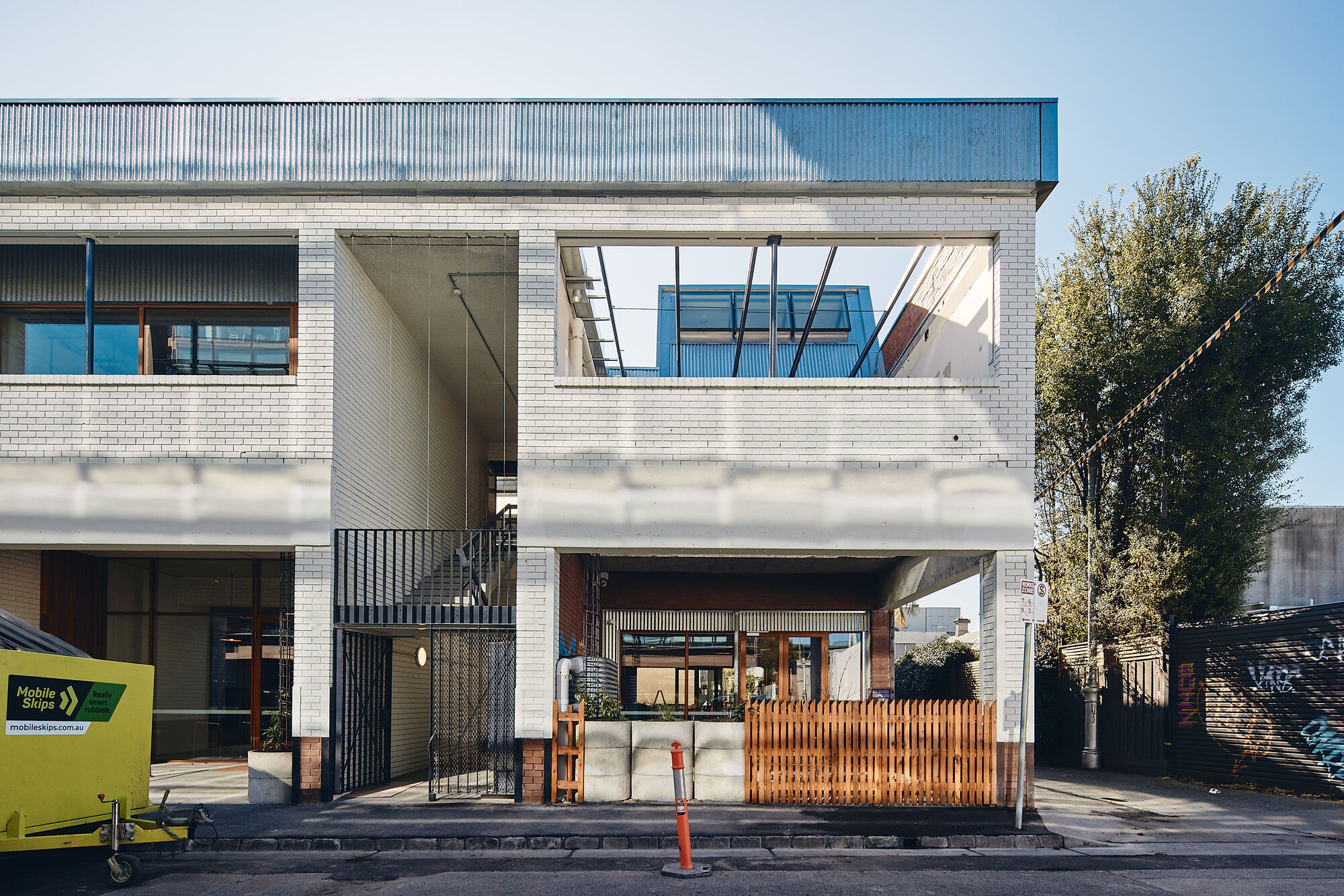 Galeria de Co-working Sanders Place / NMBW Architecture Studio - 5