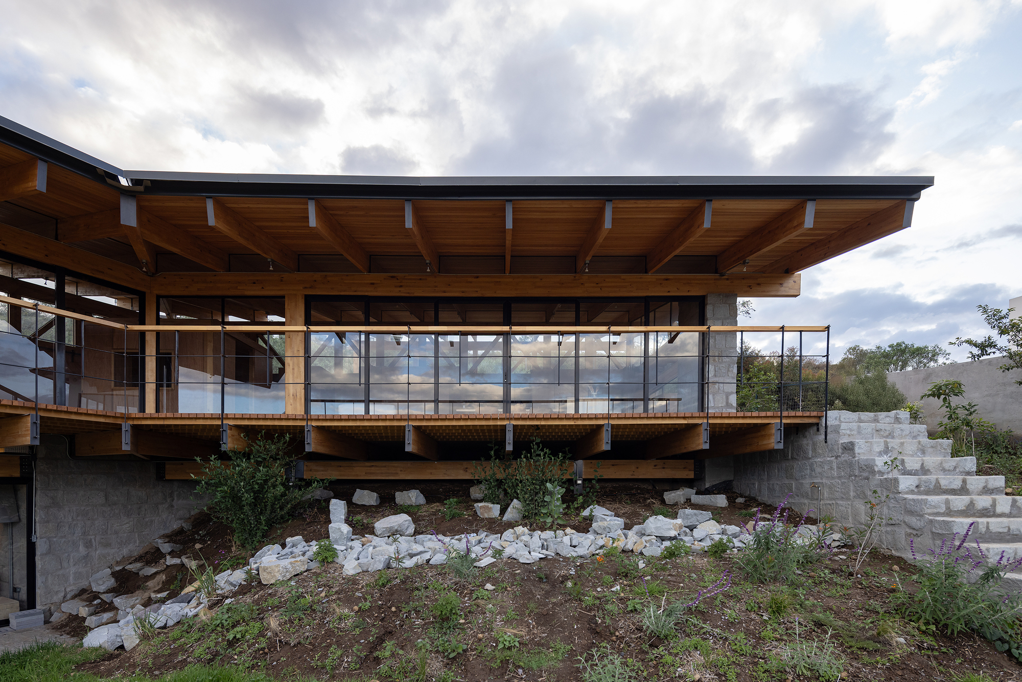 Gallery of House of the Rolling Rooms / Rama Estudio - 4