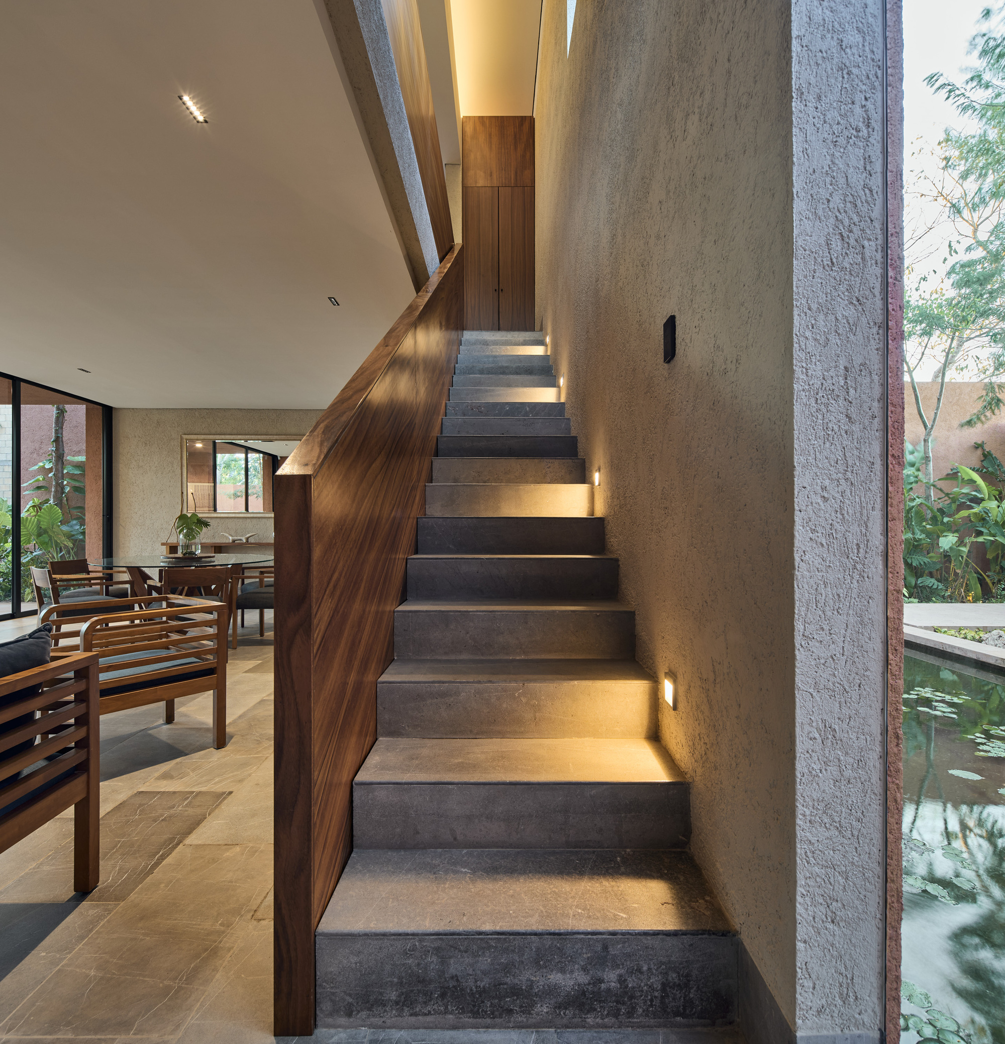 Gallery of K'ab House / Lessmore Group - 18