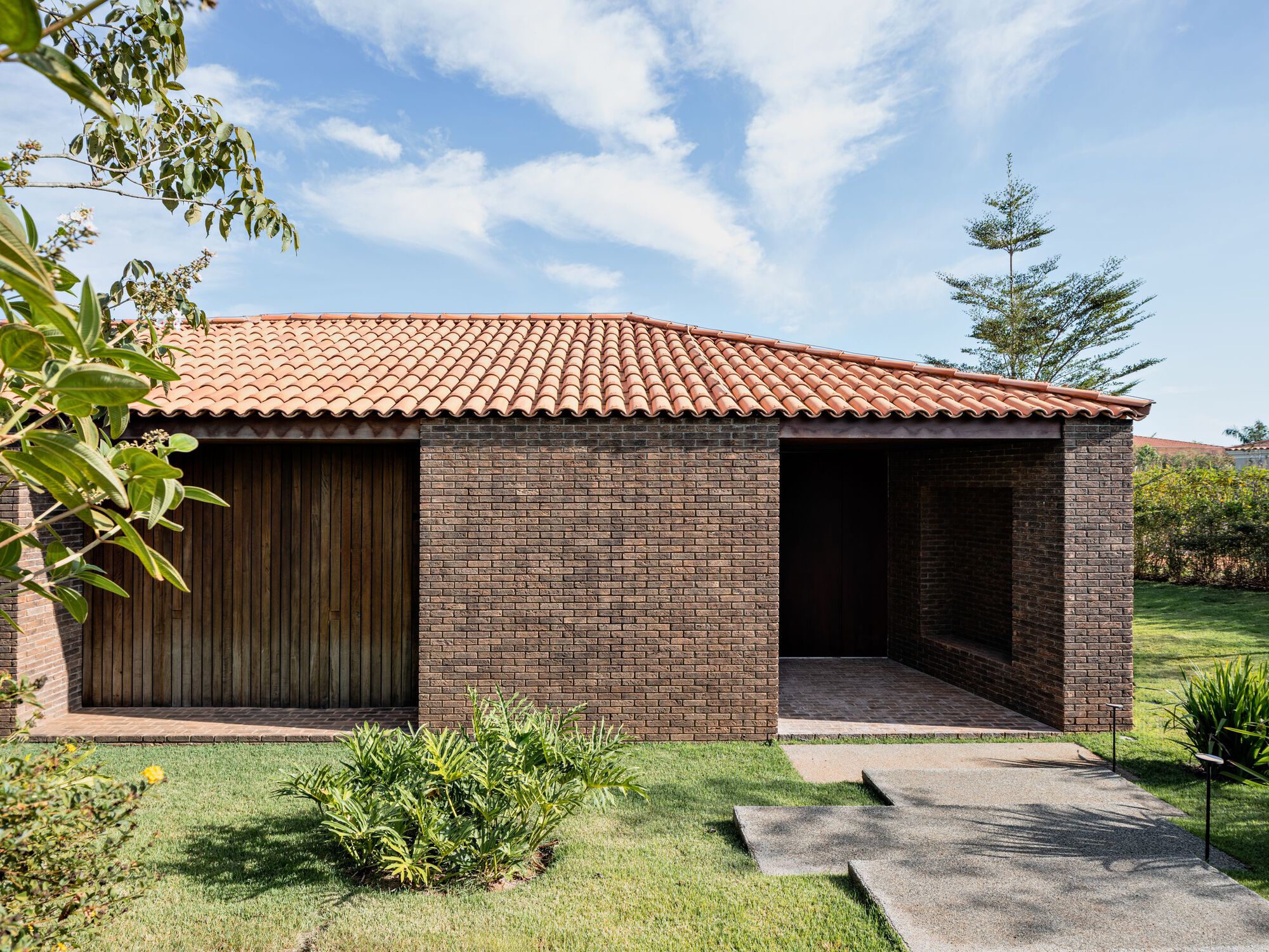 Casa Haras / Felipe Hess Arquitetos | ArchDaily México