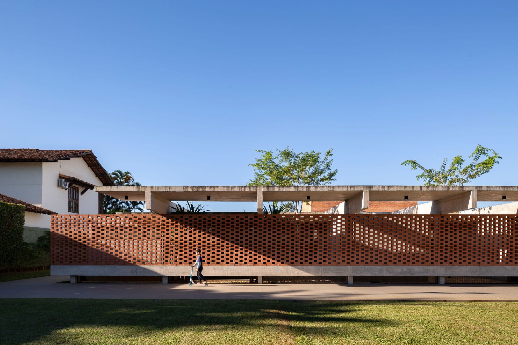 Gallery of Lima House / BLOCO Arquitetos - 9
