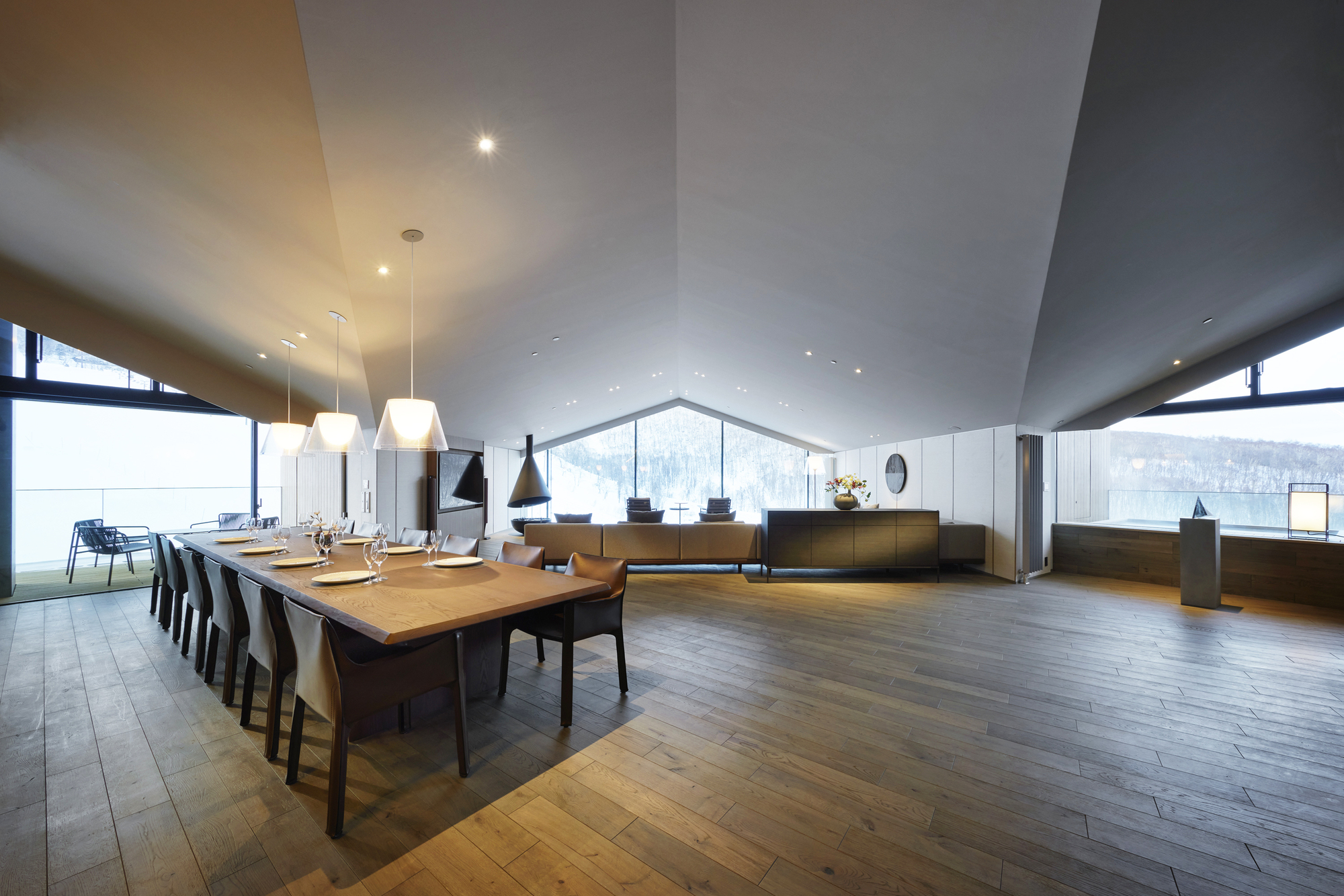 Gallery of MUWA NISEKO / Nikken Sekkei - 19