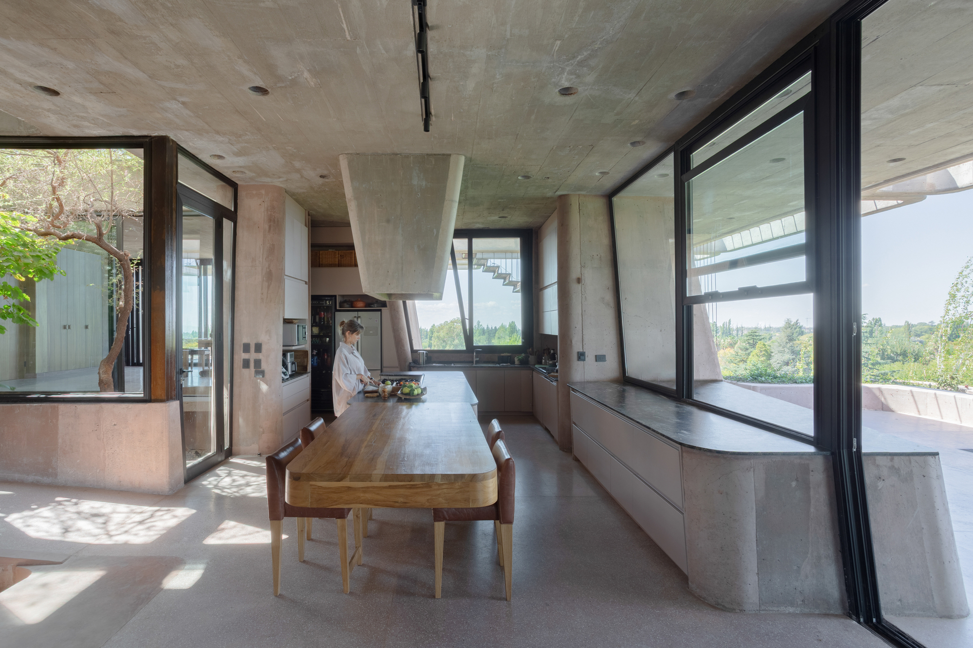 Gallery of OF. Brutal Honesty Mountain House / OF. Studio - 11