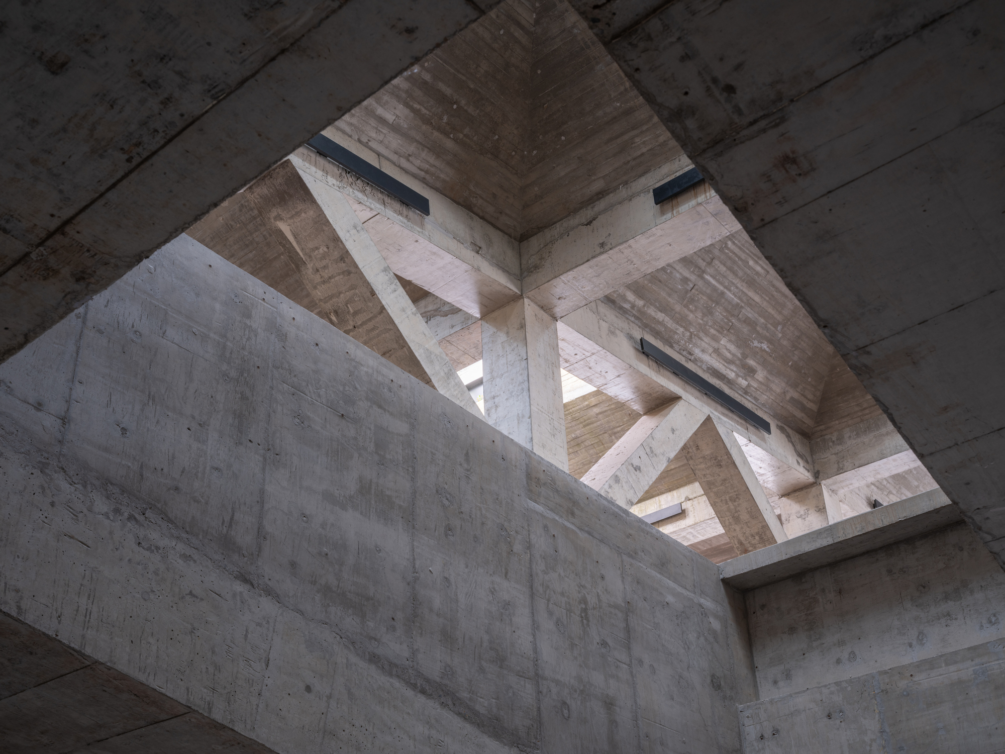 Gallery of Pier One Dishui Lake / TM Studio - 16