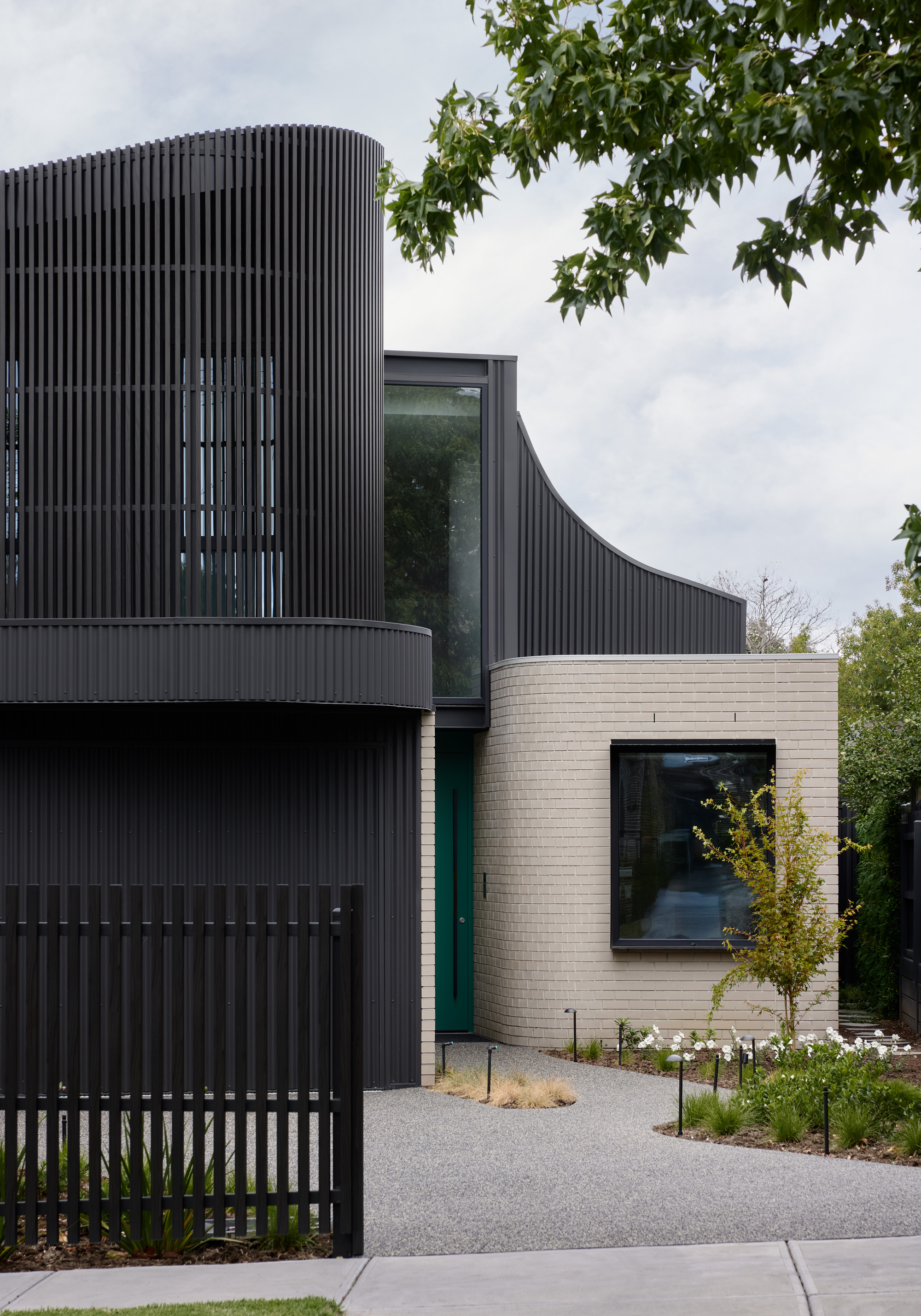 Gallery of Ripple House / Atlas Architects - 21