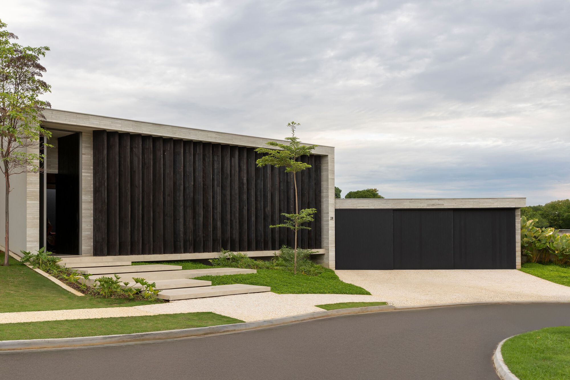 Gallery of JK House / João de Barro Arquitetura - 6