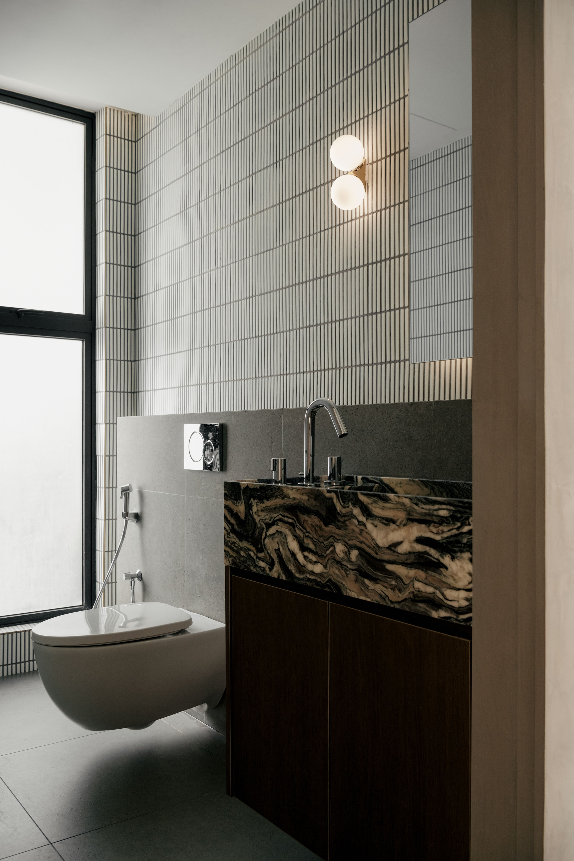 Gallery of SS2 Apartment / Wuuu Studio - 22