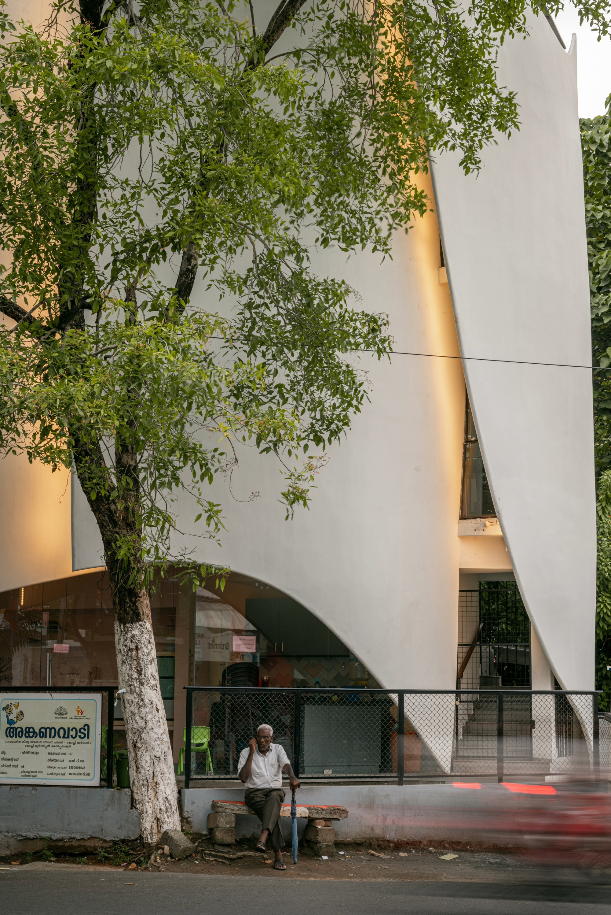Galería de Centro de Atención Infantil Anganwadi / Fahed+Architects - 10