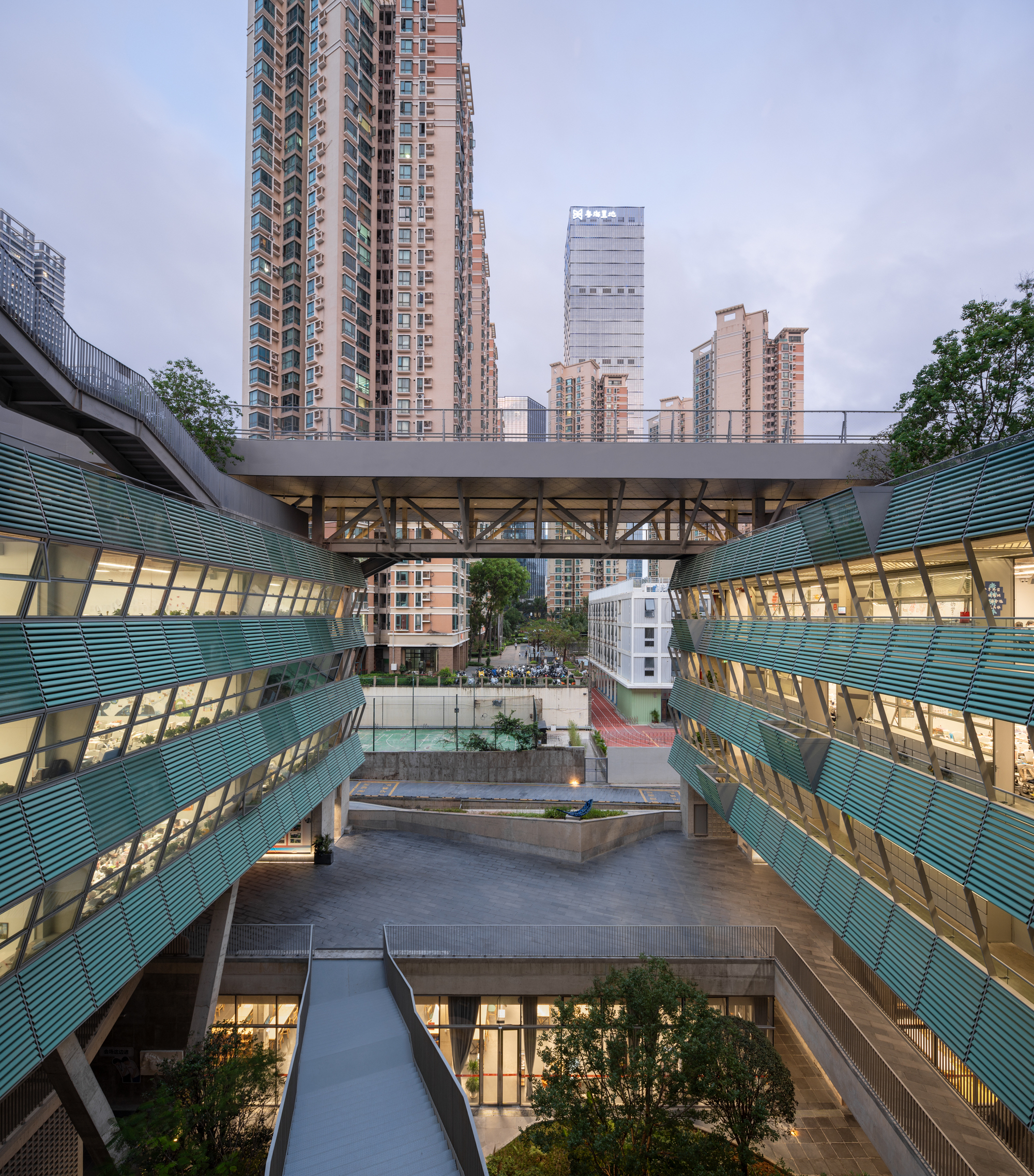 Gallery of Shenzhen Art High School / O-office Architects - 3