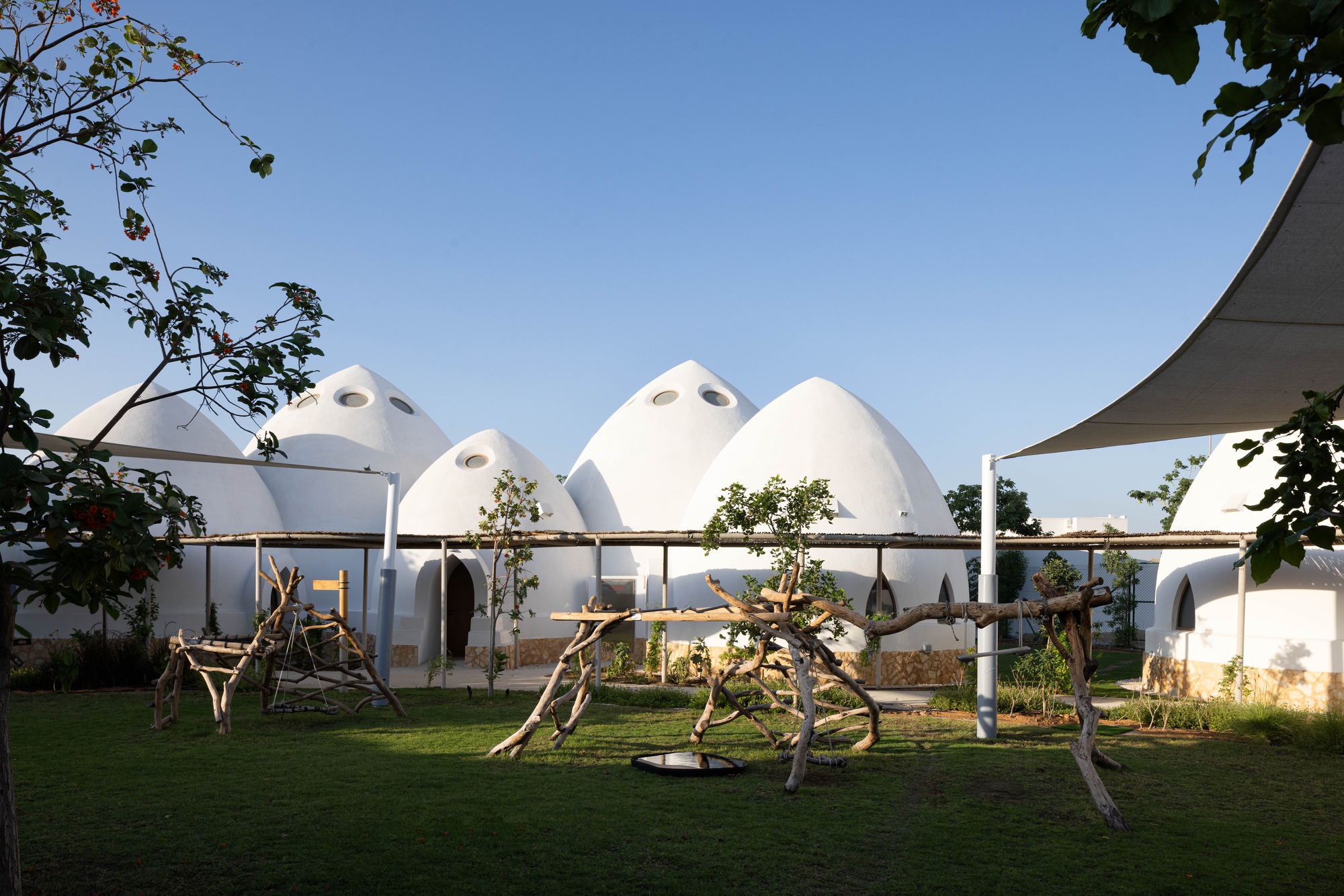 Gallery of Al Fanar School / EMKAAN - 17