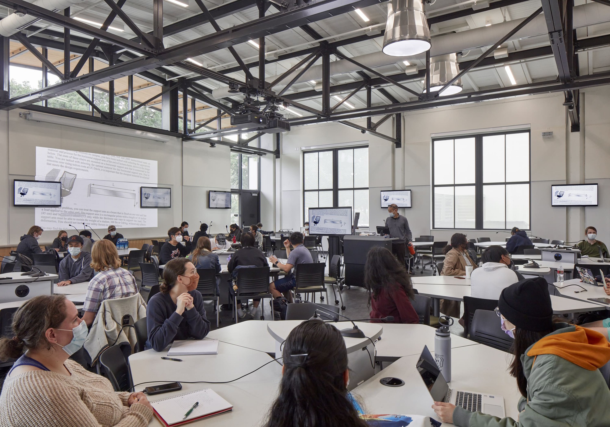 Gallery of Walker Hall Graduate Student Center / LMS Architects - 17
