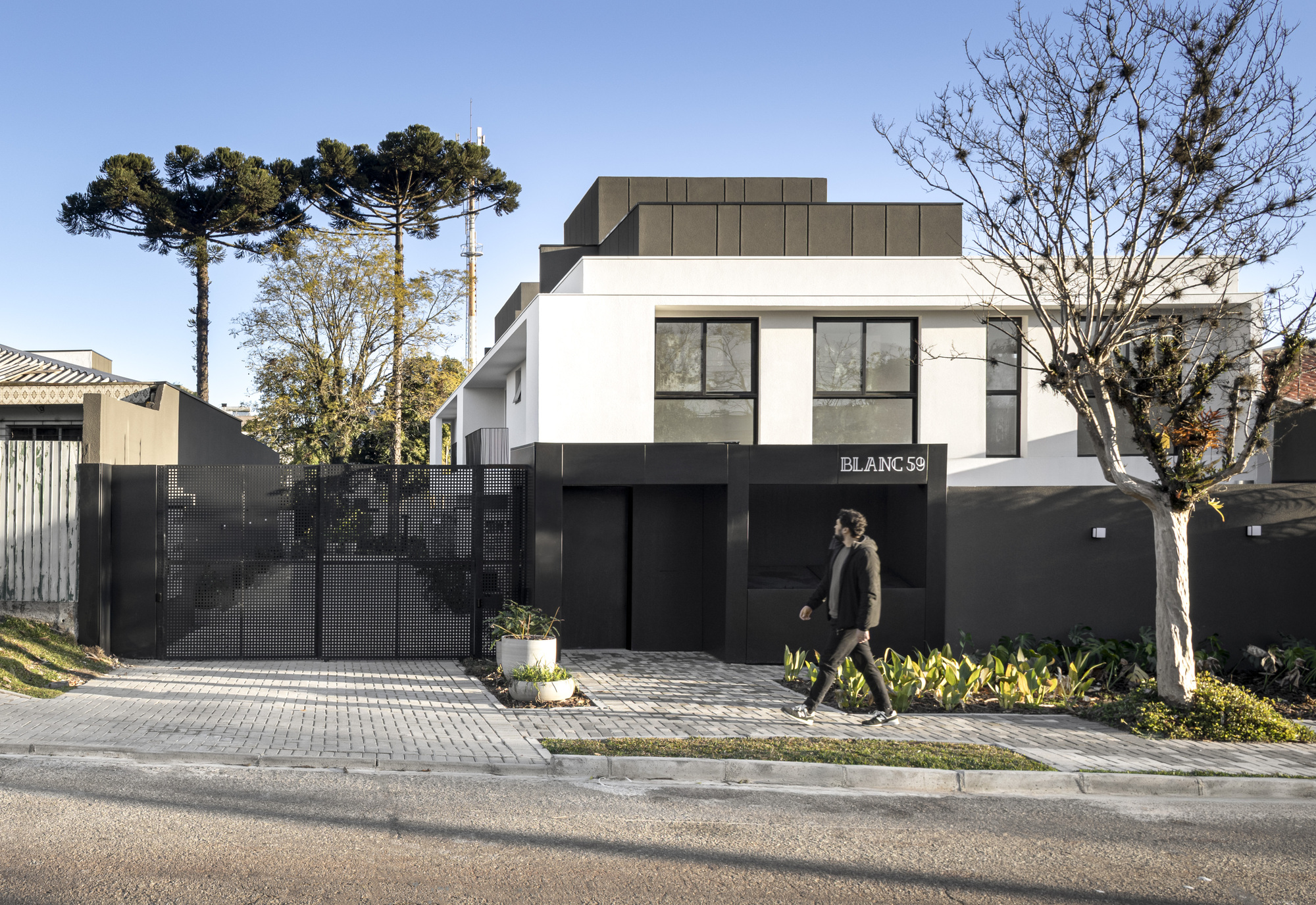 Gallery of Casas Blanc 59 Residential Complex / Nommo Arquitetos - 6