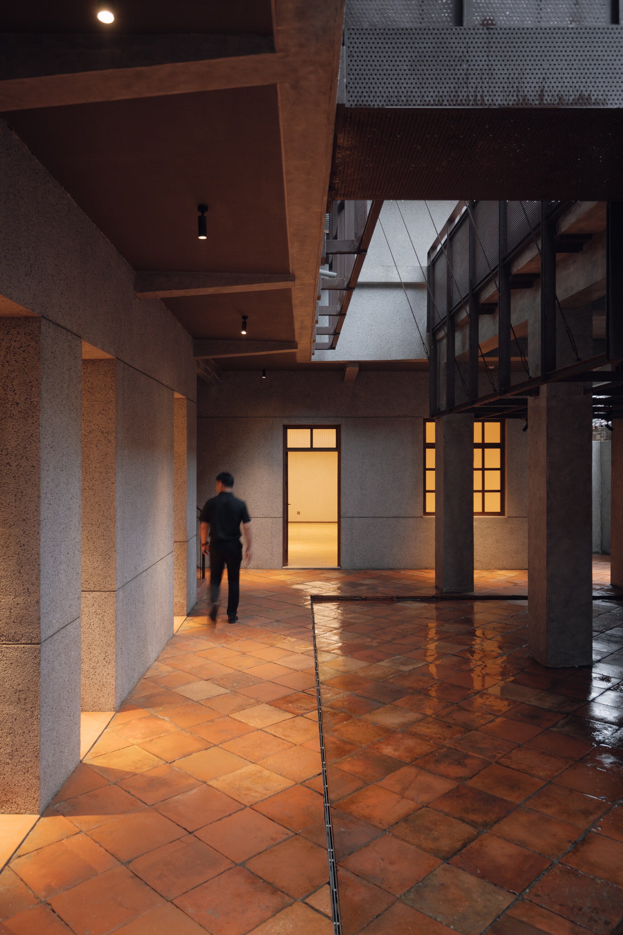 Gallery of Renovation of Foshan Guanyao Culture and Art Center ...