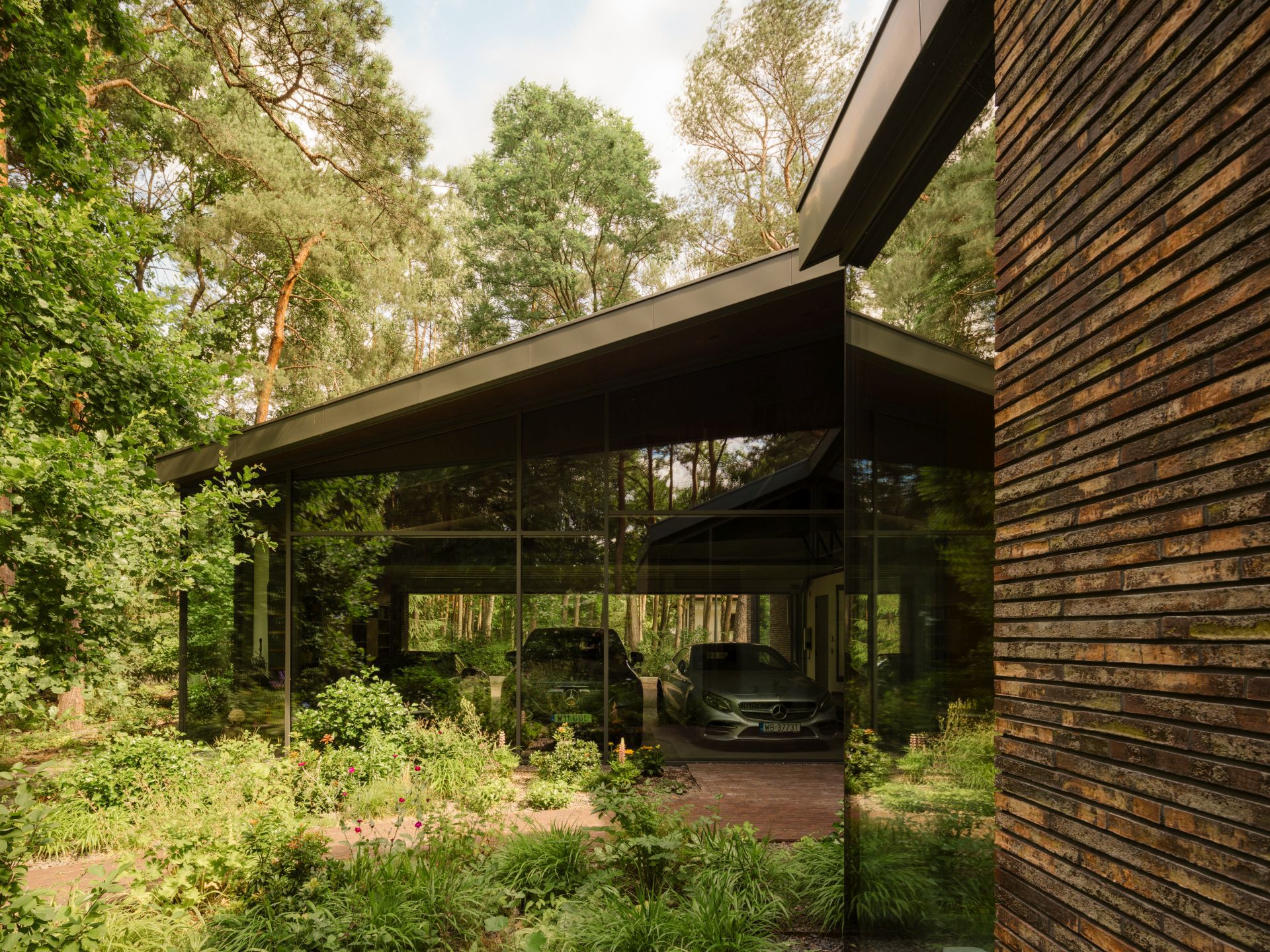 Gallery of The Travelers’ House / BBGK Architects + Katarzyna Mach - 19