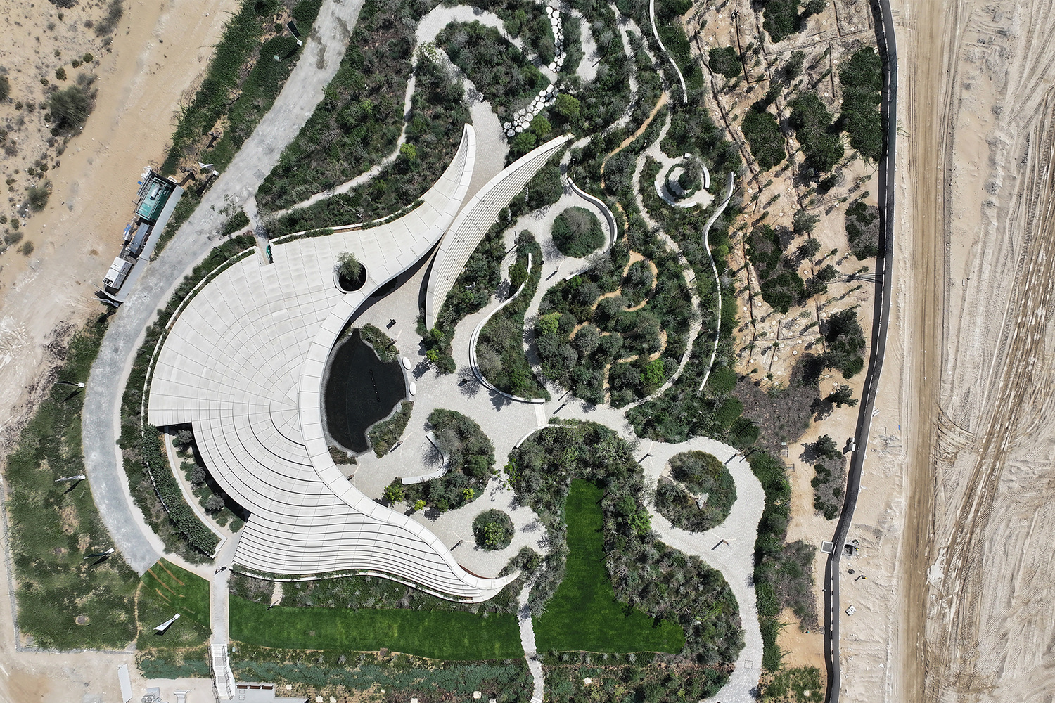 Gallery of Ghaf Woods Experience Center / AOE + STUDIOI - 4