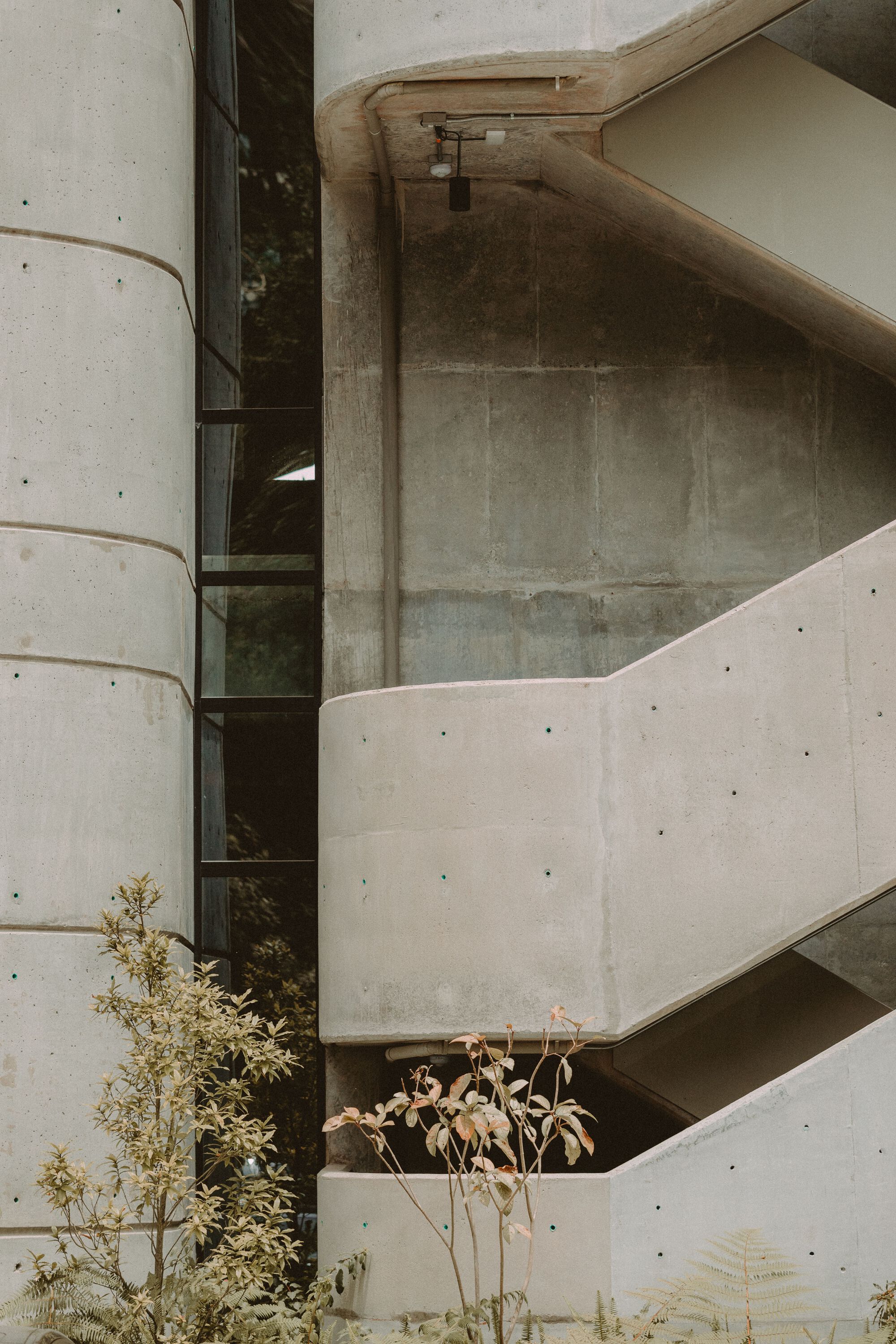 Gallery of Indie Lab Office Building / StudioSC + Base Taller - 12