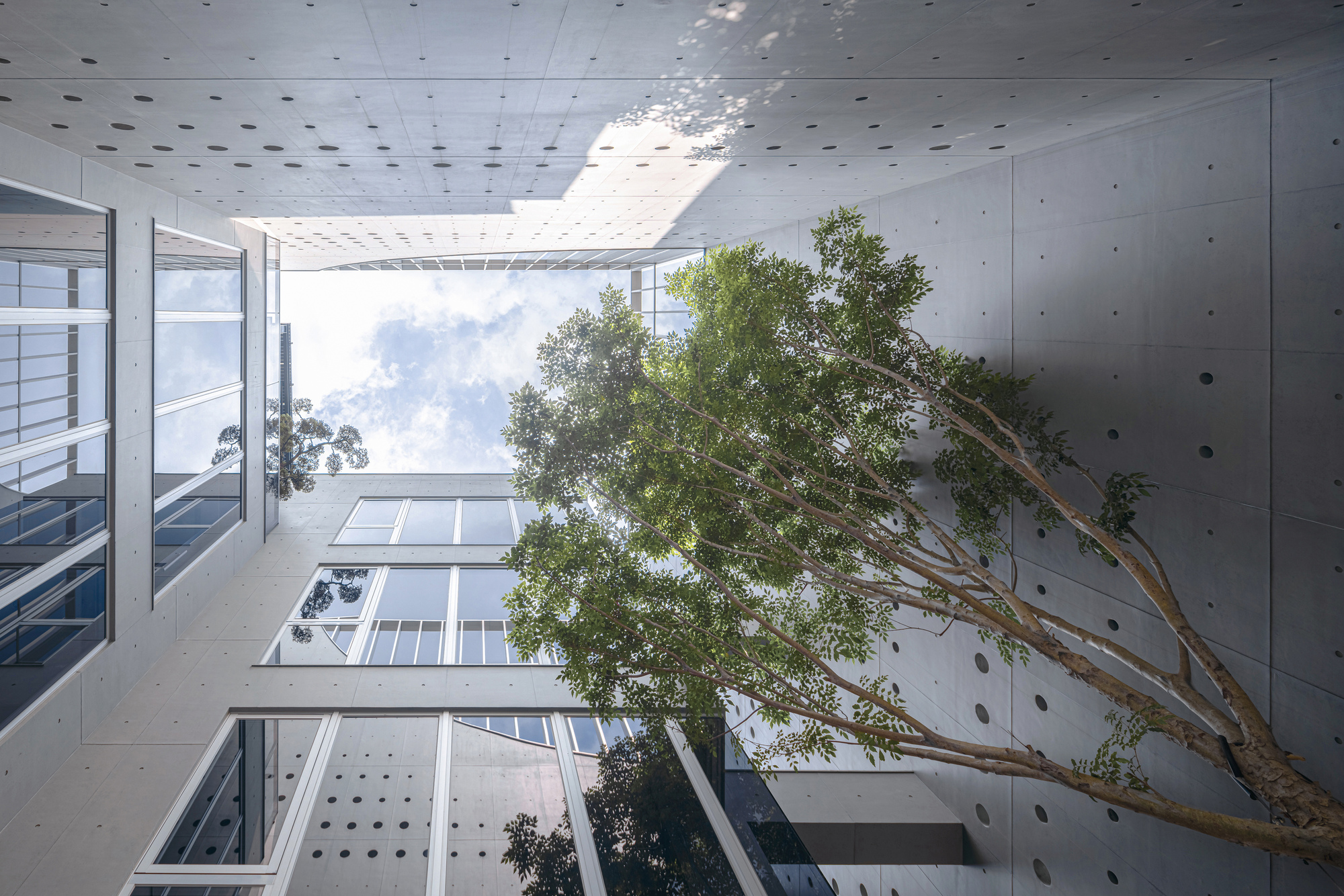 Gallery of Solar Locus / air matters & 16 arch studio - 18